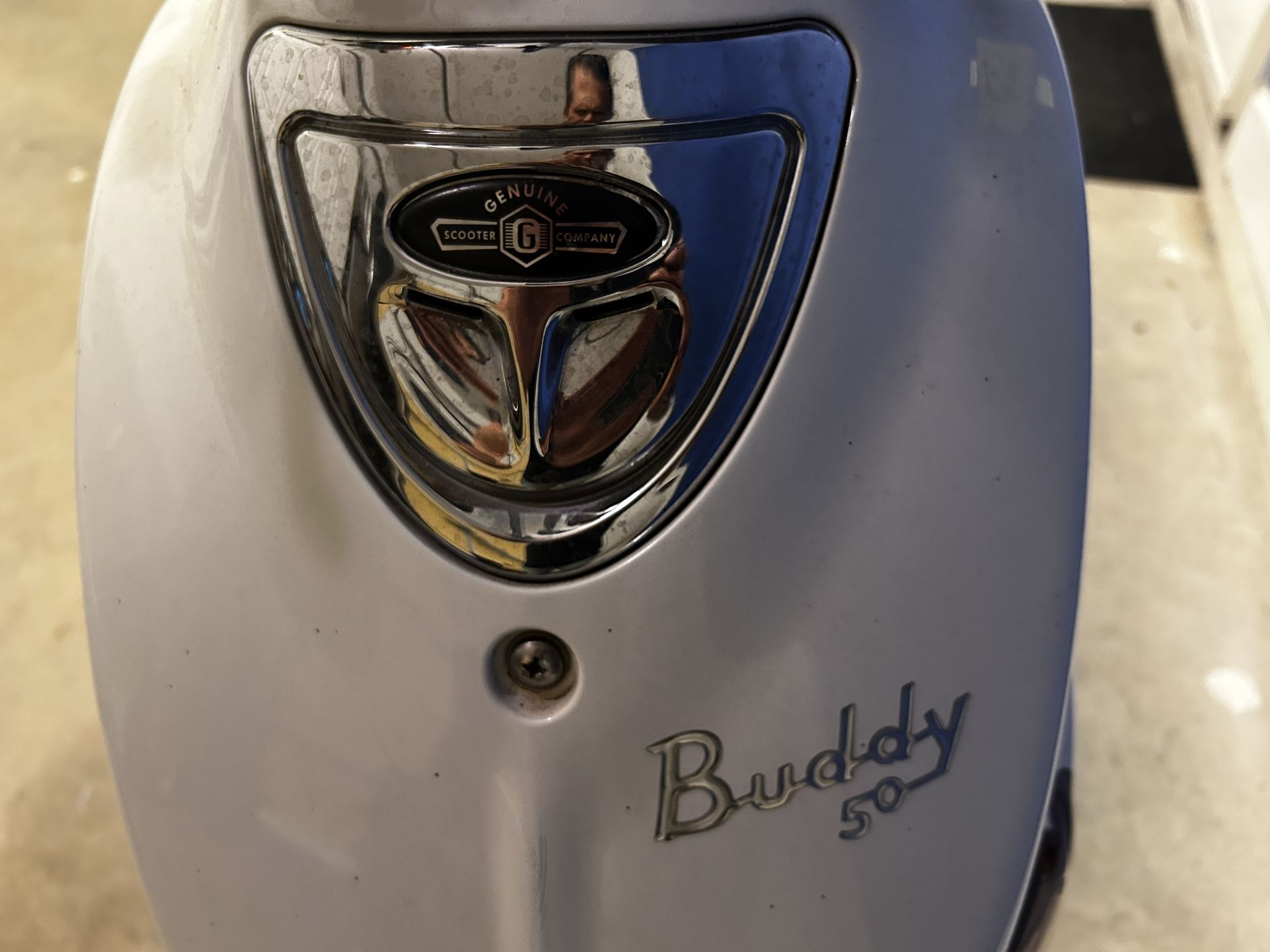 Buddy 50 Scooter White Color 650$ W helmet for Sale in Boynton Beach ...