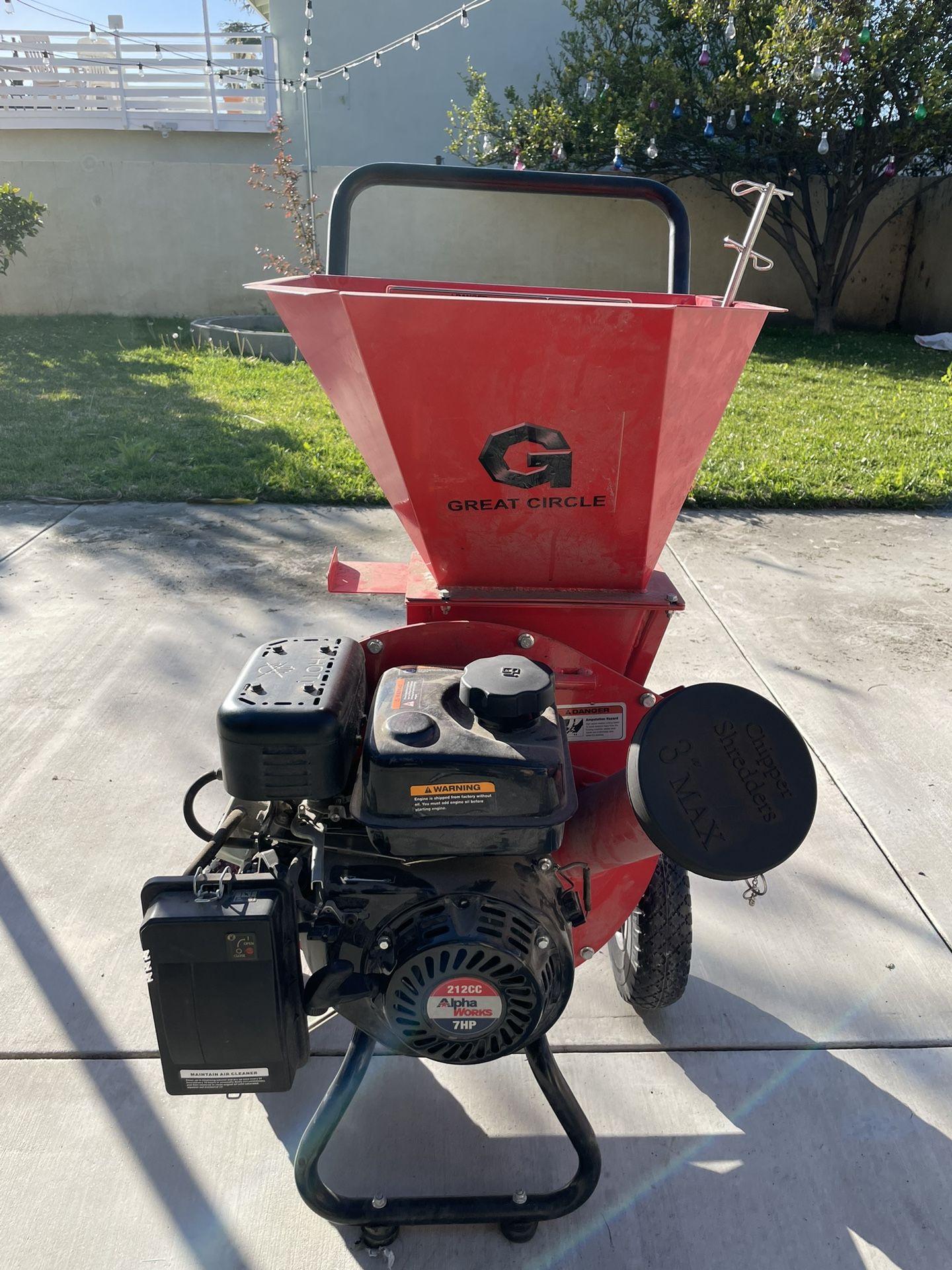 Great Circle Wood Chipper