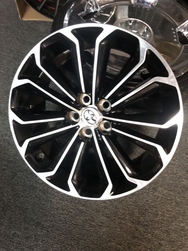 4 used 17 inch Toyota Corolla Rims for Sale in TWN N CNTRY, FL - OfferUp
