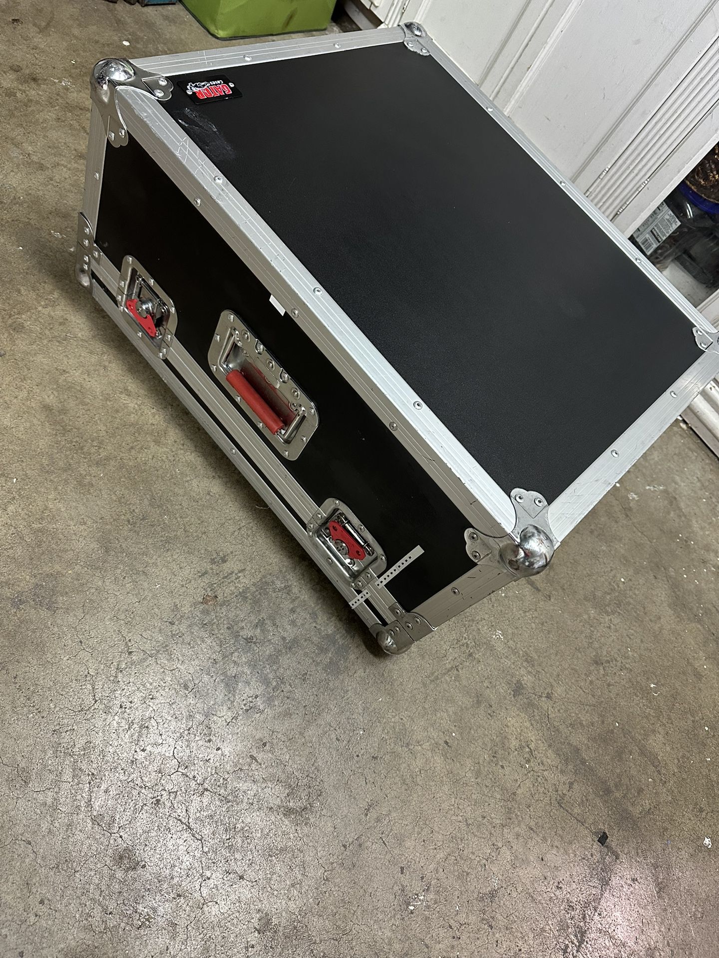 Gator Case