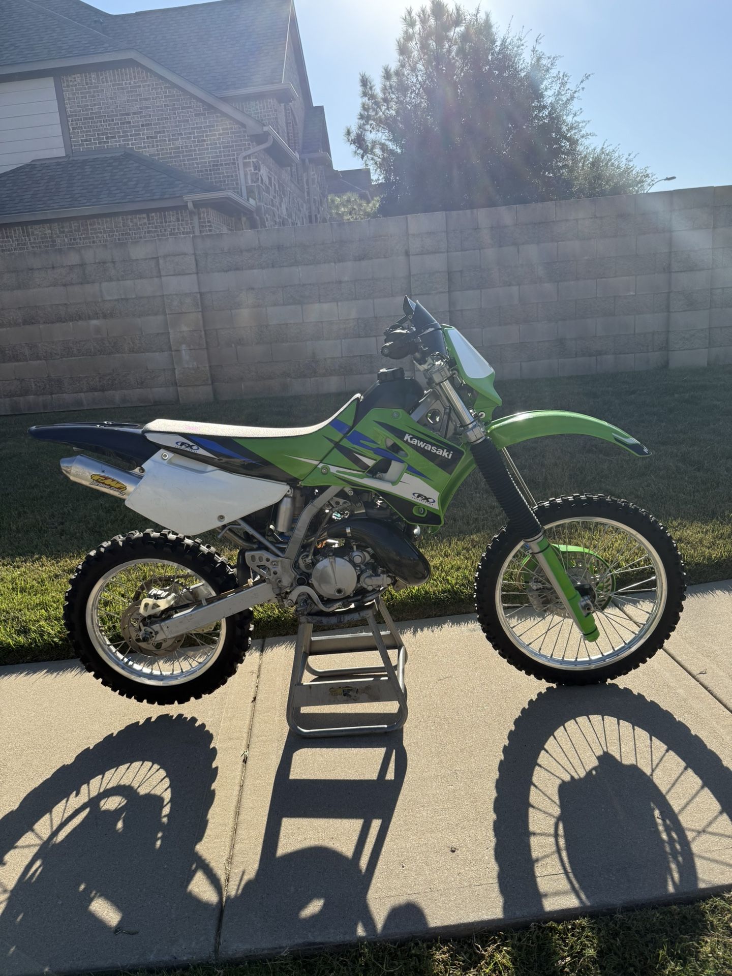 Kawasaki Kdx 220 for Sale in Spring, TX - OfferUp