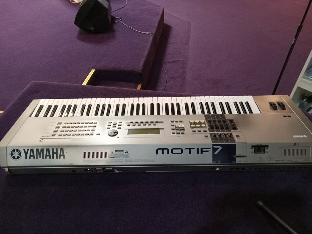 Yamaha Motif Keyboard - 7 For Sale Excellent Condition for Sale in Fort ...