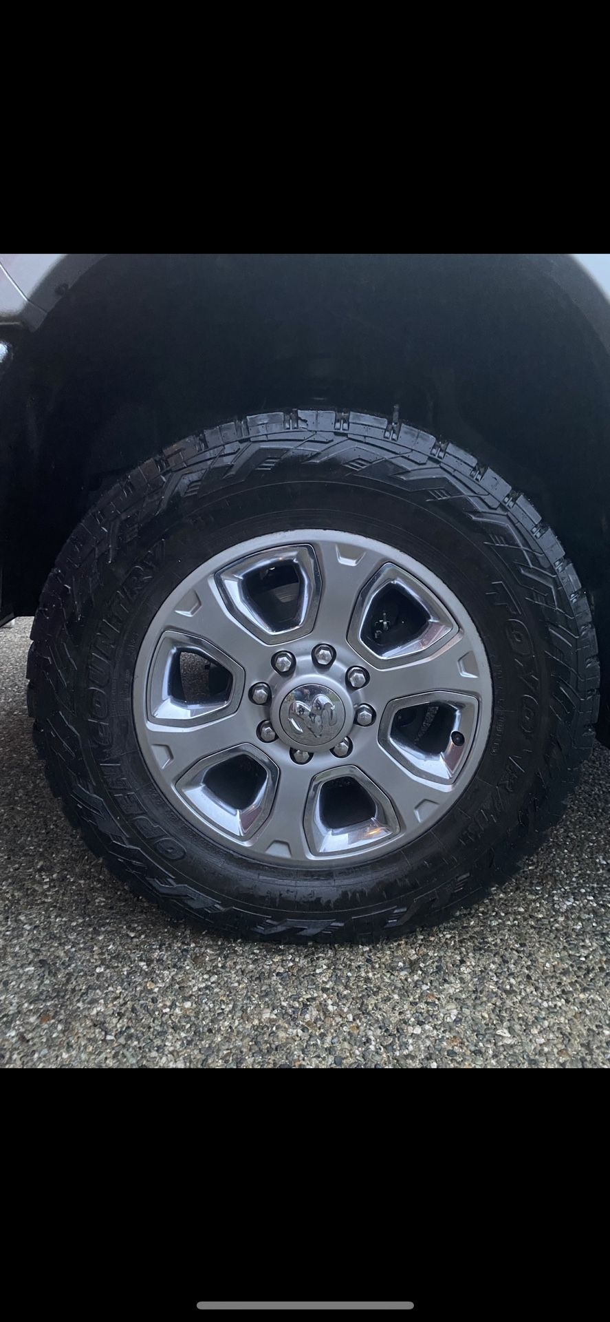 Dodge Ram 2500 Stock Wheels and Tires for Sale in Kelso, WA - OfferUp