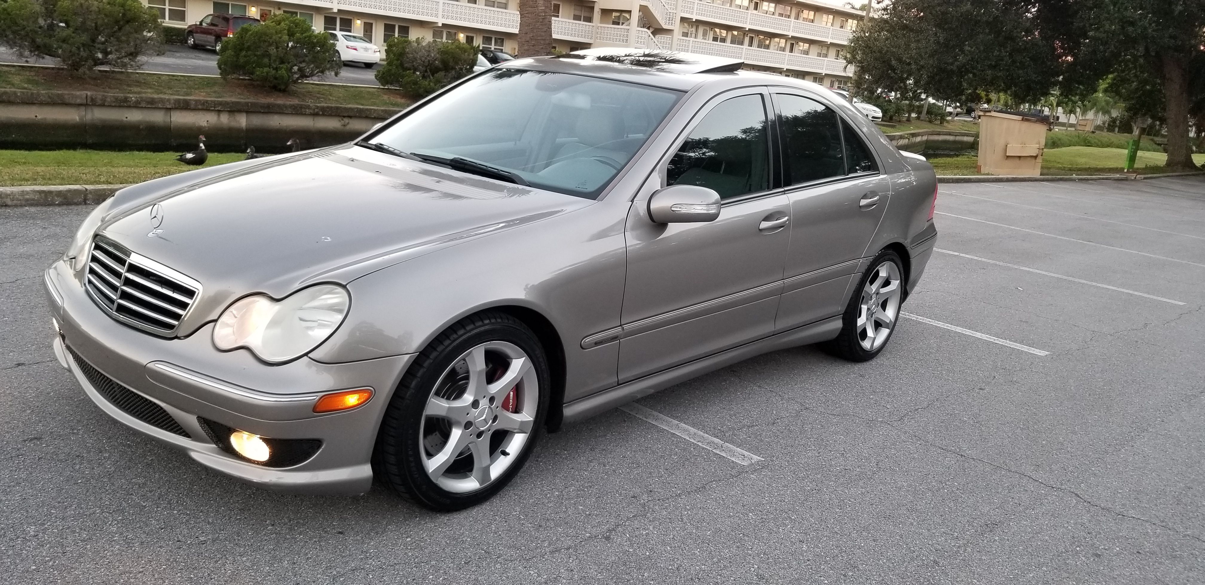 2007 Mercedes c230 amg package for Sale in Saint Petersburg, FL - OfferUp