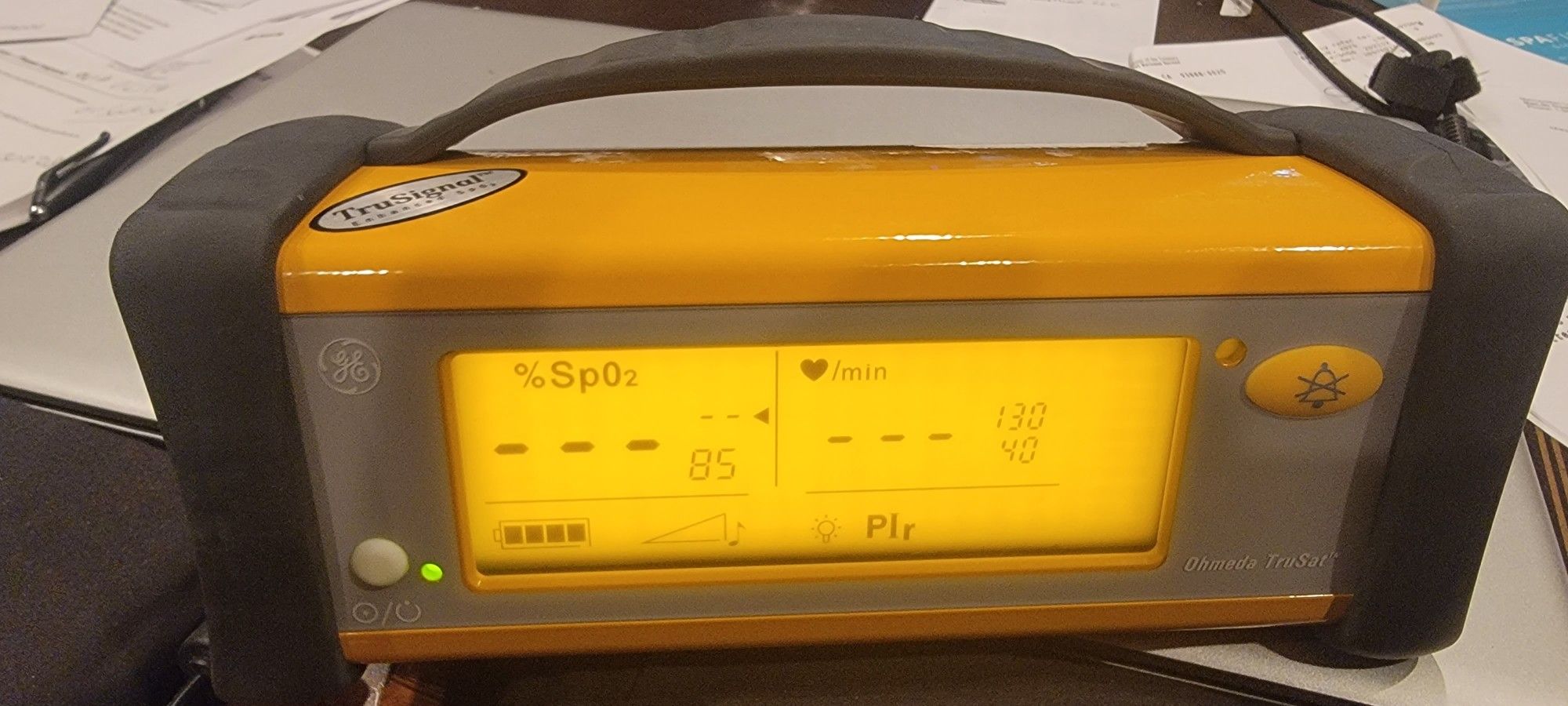 GE Ohmeda TruSat Pulse Oximeter Brand New Measures Pulse And Oxygen ...