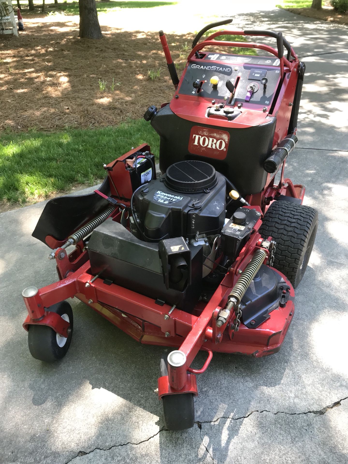 Toro Lawnmower GrandStand 40" 15 HP 603cc (74536) for Sale in Mint Hill ...