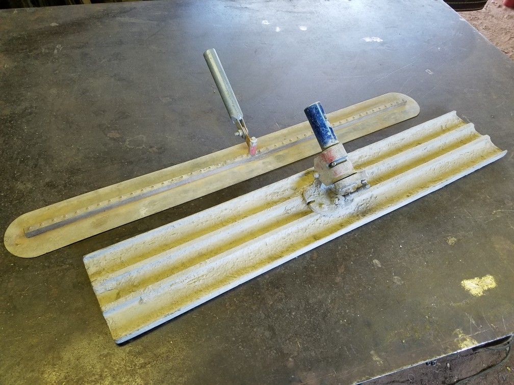 MAGNESIUM BULL FLOAT & FRESNO WALKING FLOAT for Sale in Tucson, AZ ...