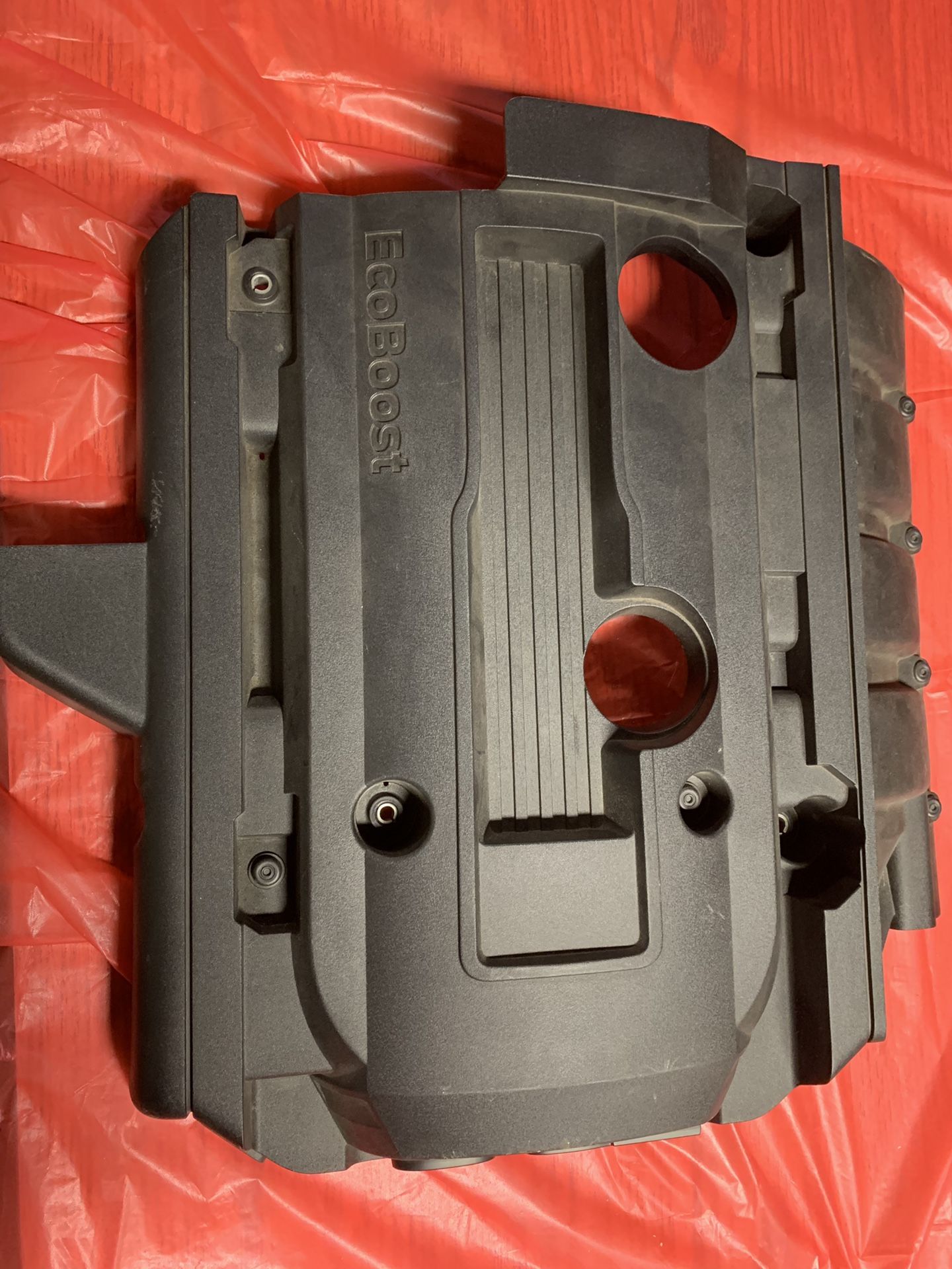 2015+ mustang ecoboost engine cover with 2.3T badge for Sale in San ...