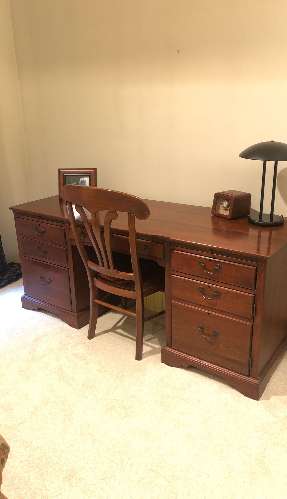 Beautiful Bob Timberlake Lexington furniture: bed and desk for Sale in ...