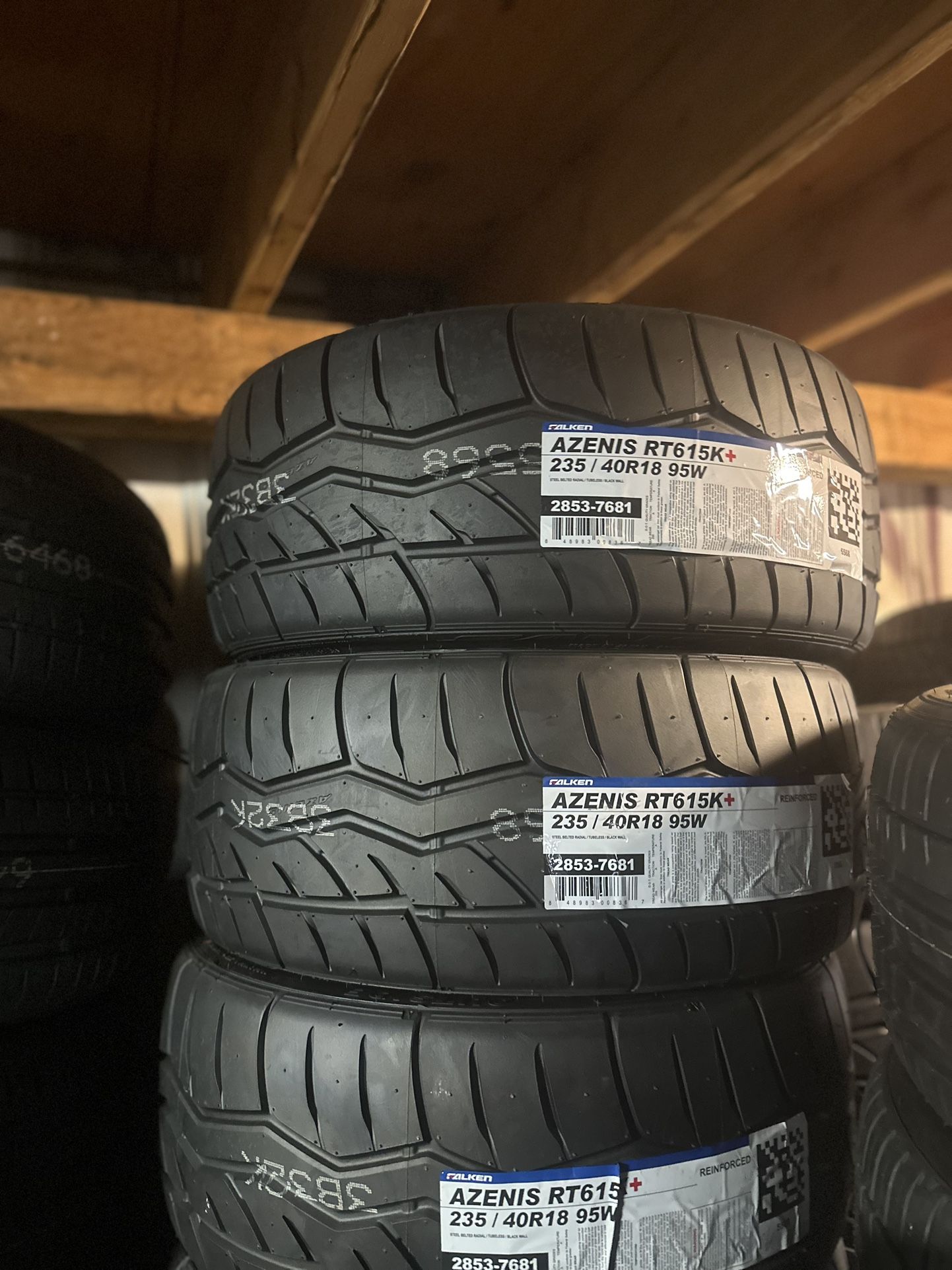 235/40/18 Falken Azenis RT615K New Tires installation and balanced ...
