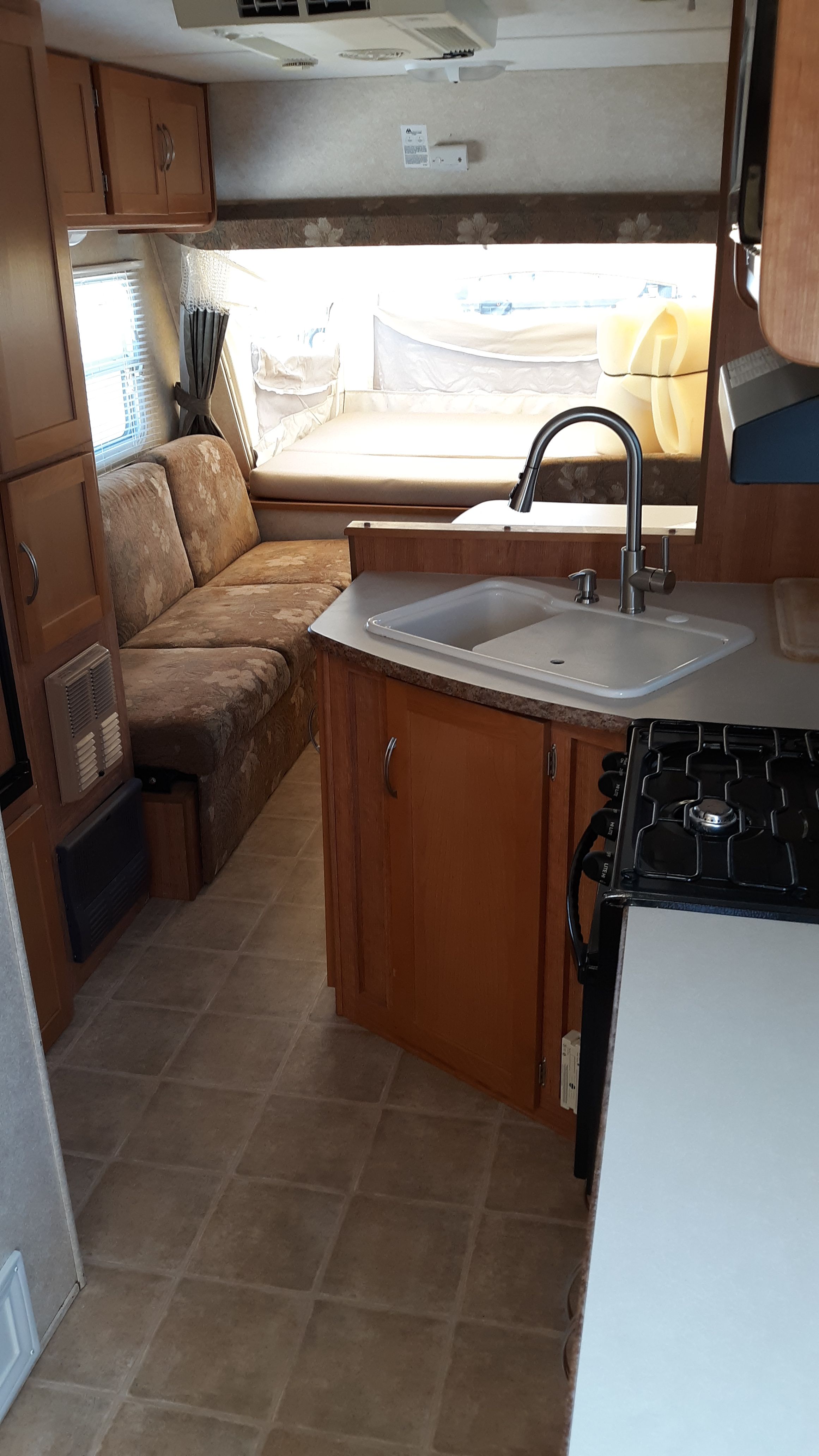2006 Keystone Zeppelin II RV Trailer for Sale in Gilbert, AZ - OfferUp
