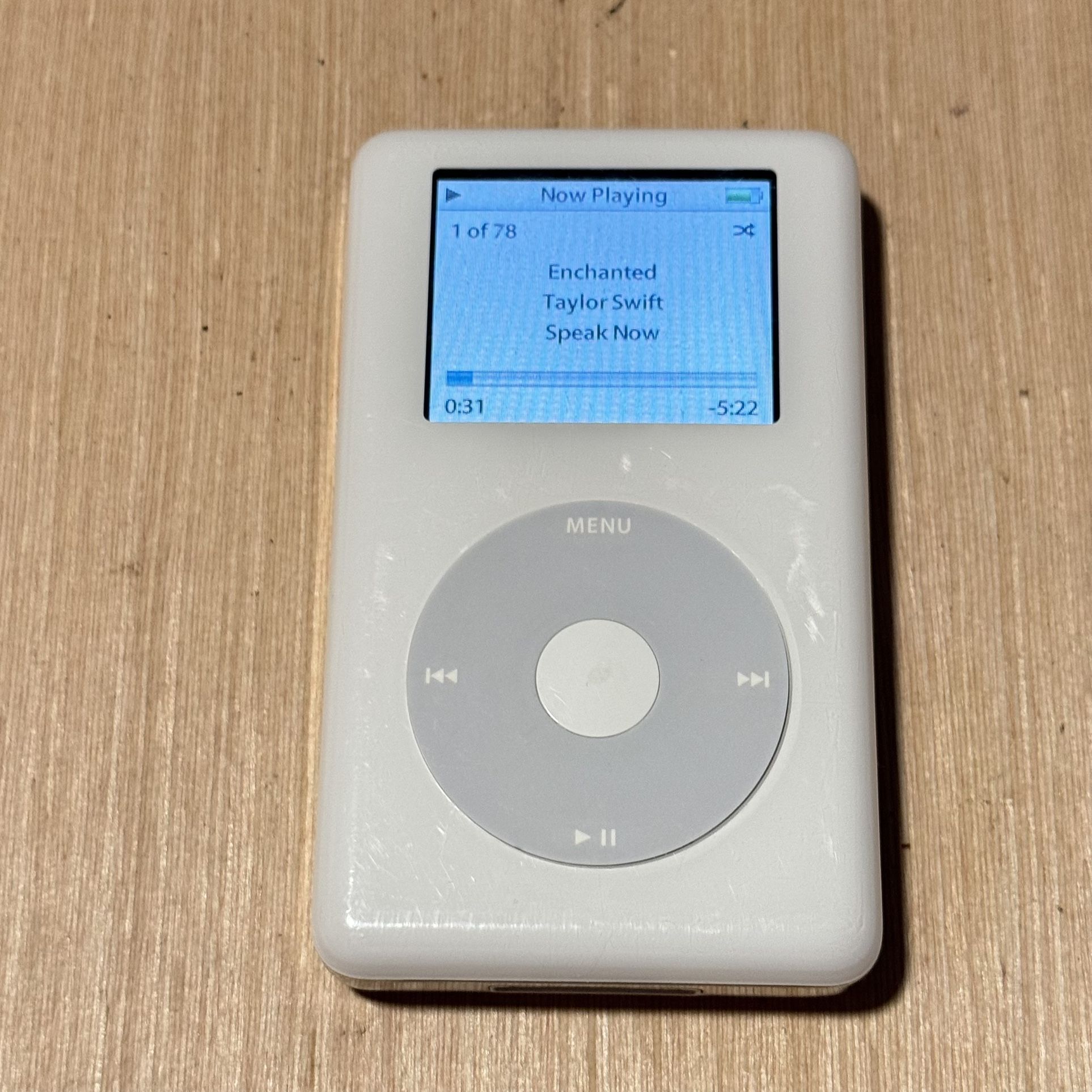 iPod Classic 4thGen White 20GB A1099 Tested Good w/Char-2289 Songs Read ...
