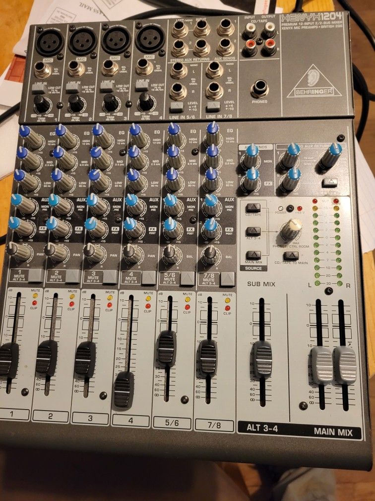 Behringer XENYX 1204 Mixer for Sale in Banning, CA - OfferUp