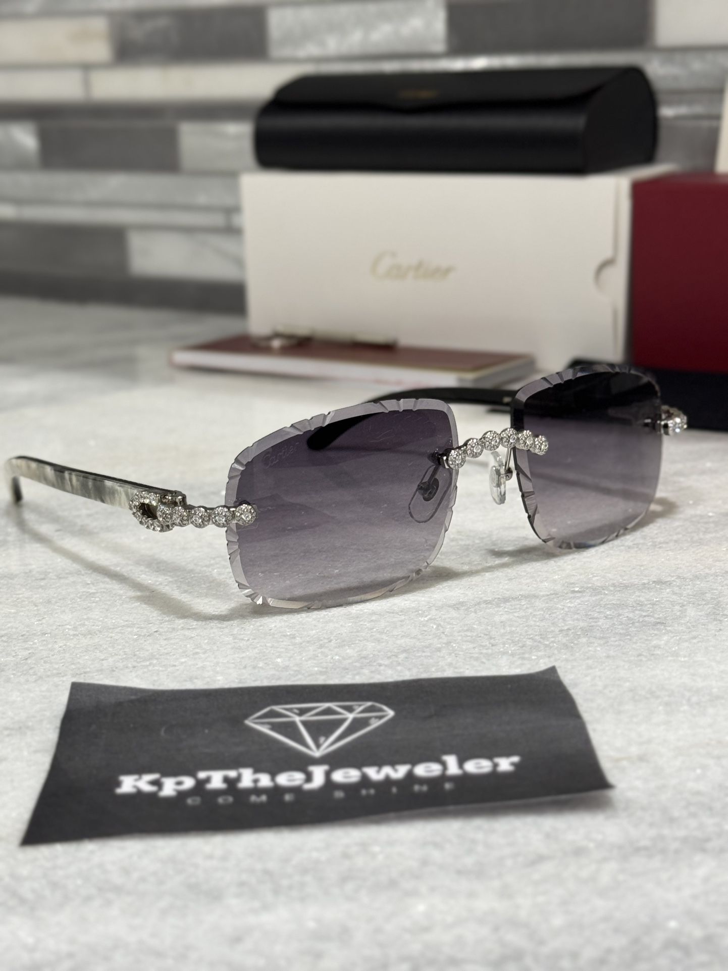 Cartier White Buffs Purple Diamond Cut Lenses Silver for Sale in ...