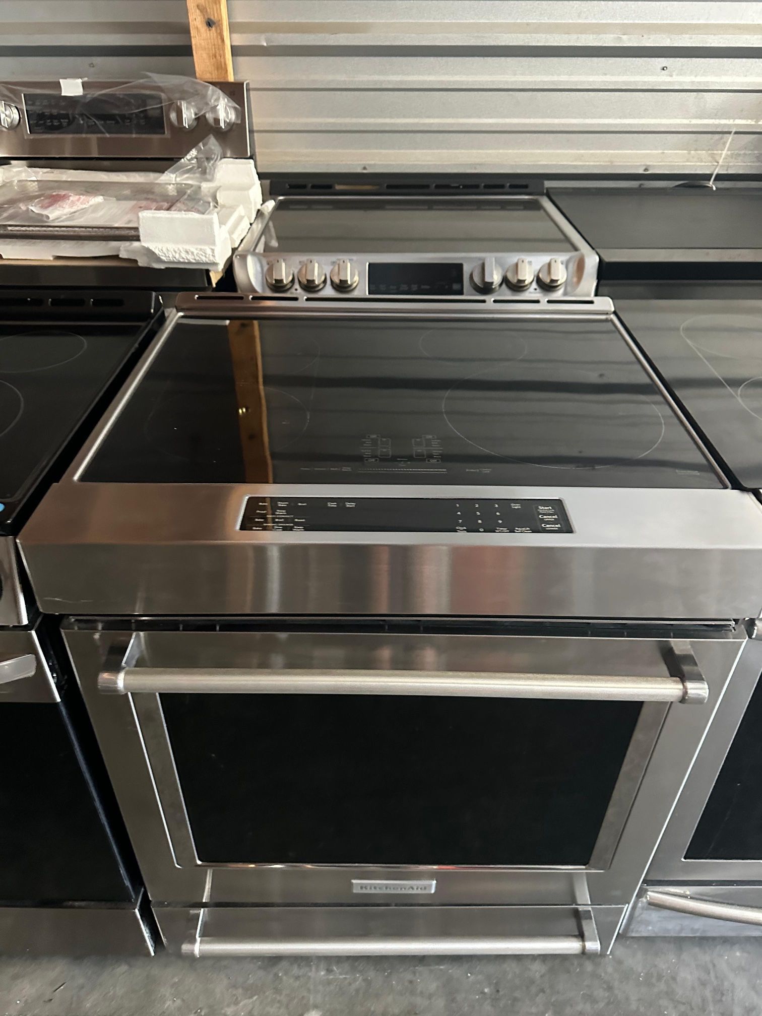 KitchenAid - 6.4 Cu. Ft. Slide-In Electric Induction Convection Range ...