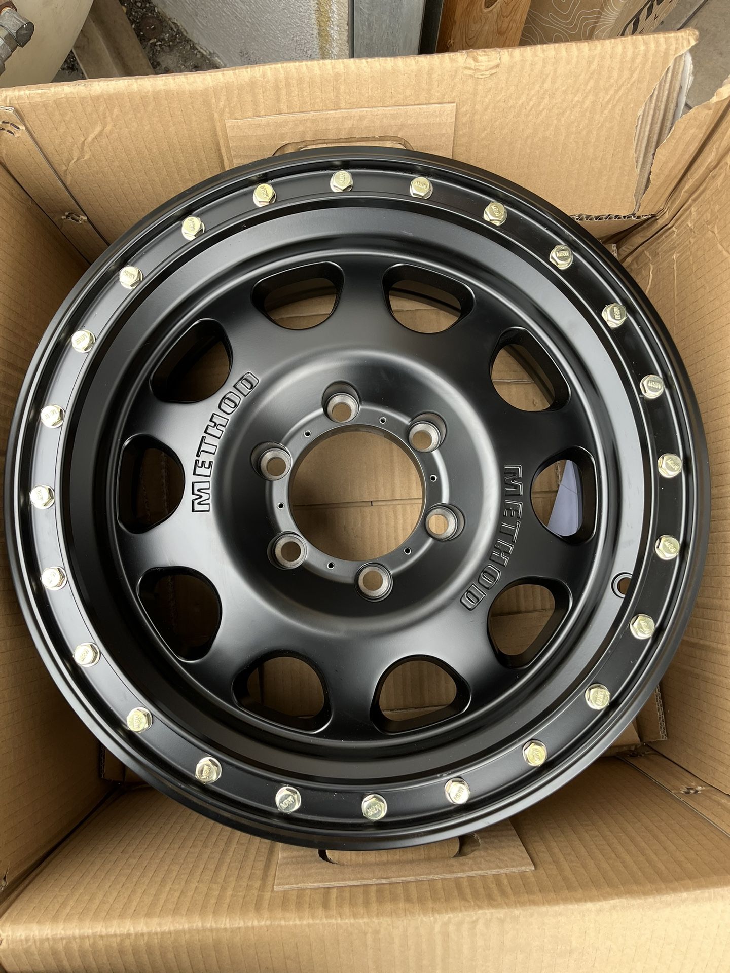 Method MR311 17x8.5 Vex Matte Black for Sale in Los Angeles, CA - OfferUp