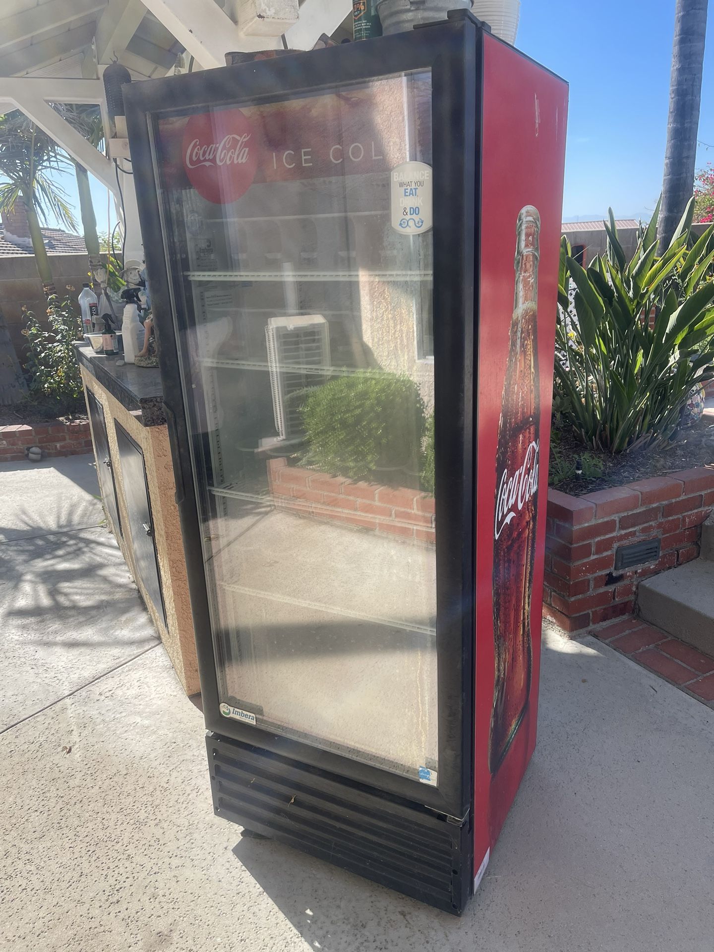 Cola Drink Fridge for Sale in Norco, CA - OfferUp