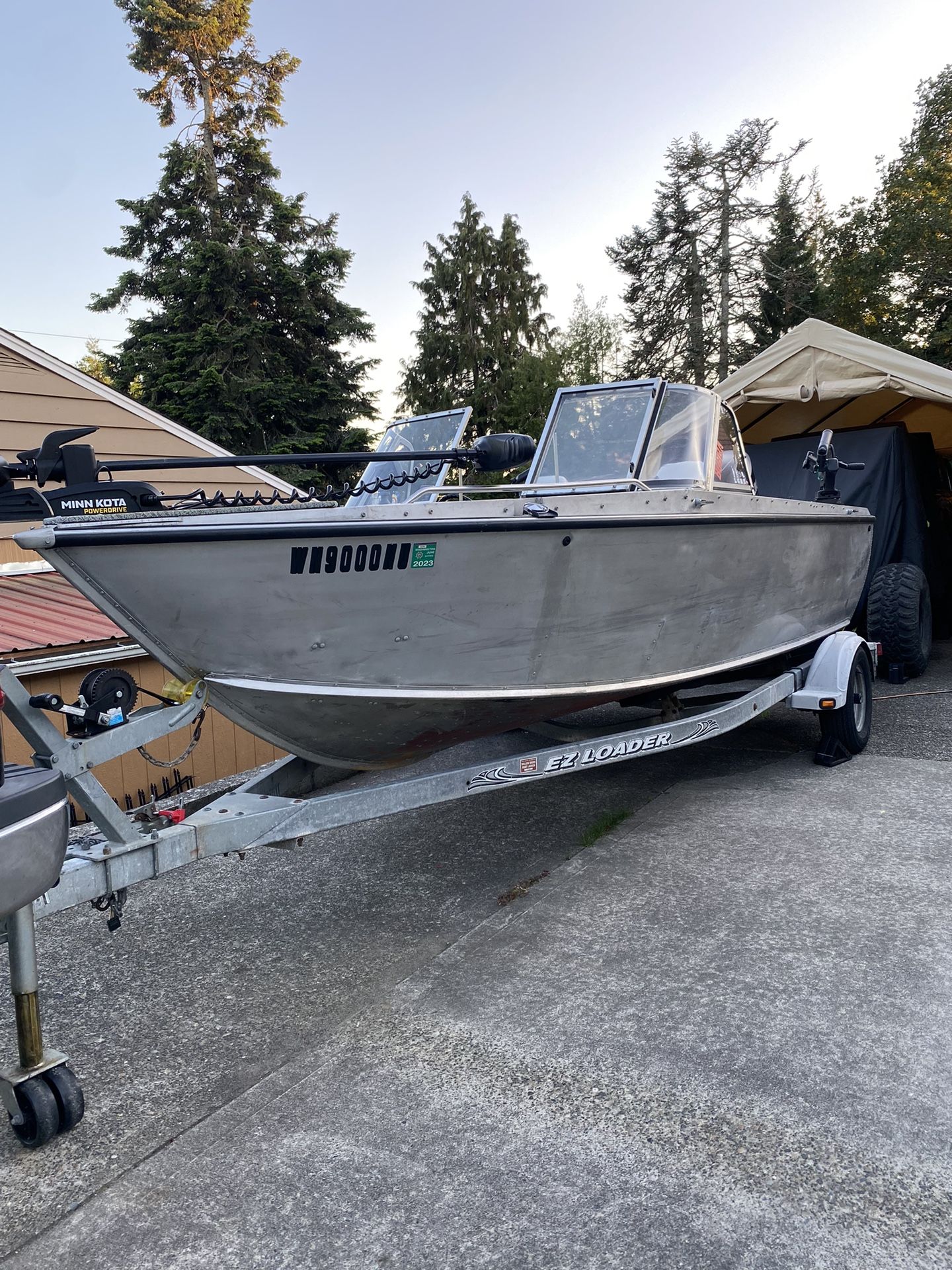 2001 Lund Pro sport 1700 for Sale in Tacoma, WA - OfferUp