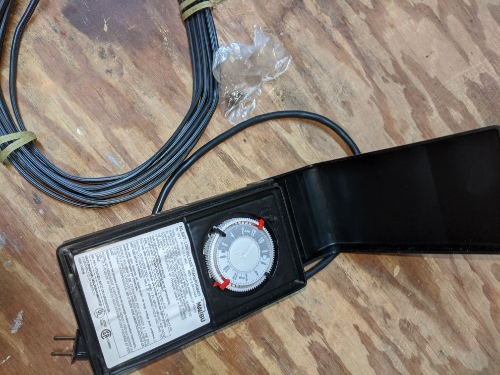 Malibu / Intertek Landscape Light Low Voltage Timer for Sale in ...
