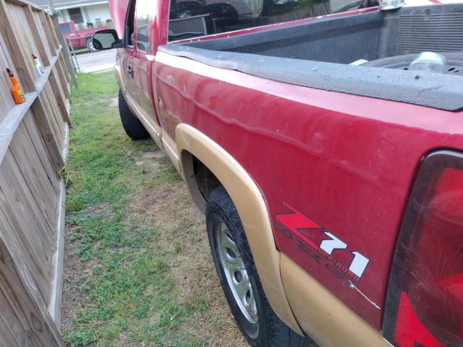 200 Chevy Silverado for Sale in Houston, TX - OfferUp