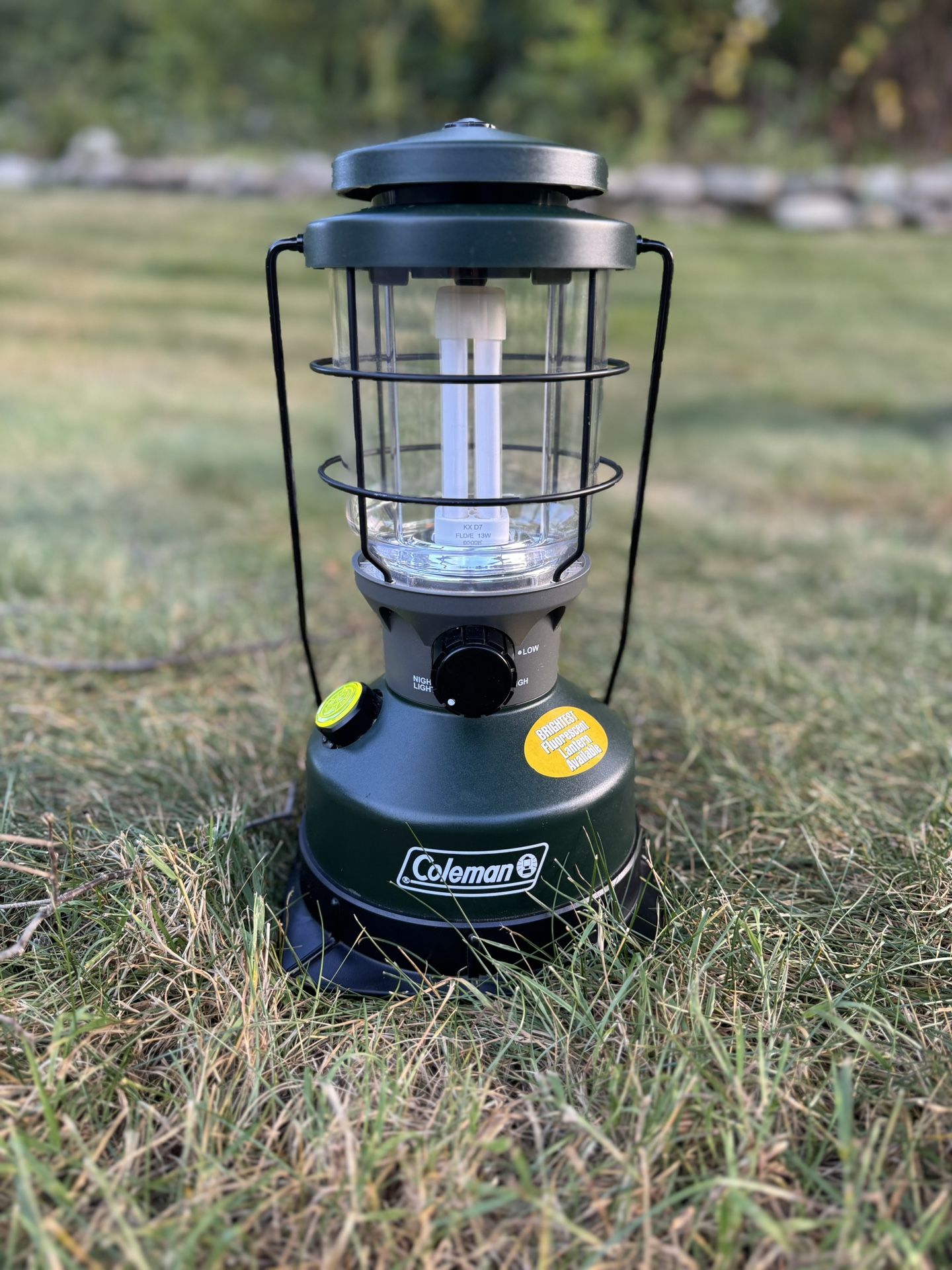 Fluorescent camping lantern store