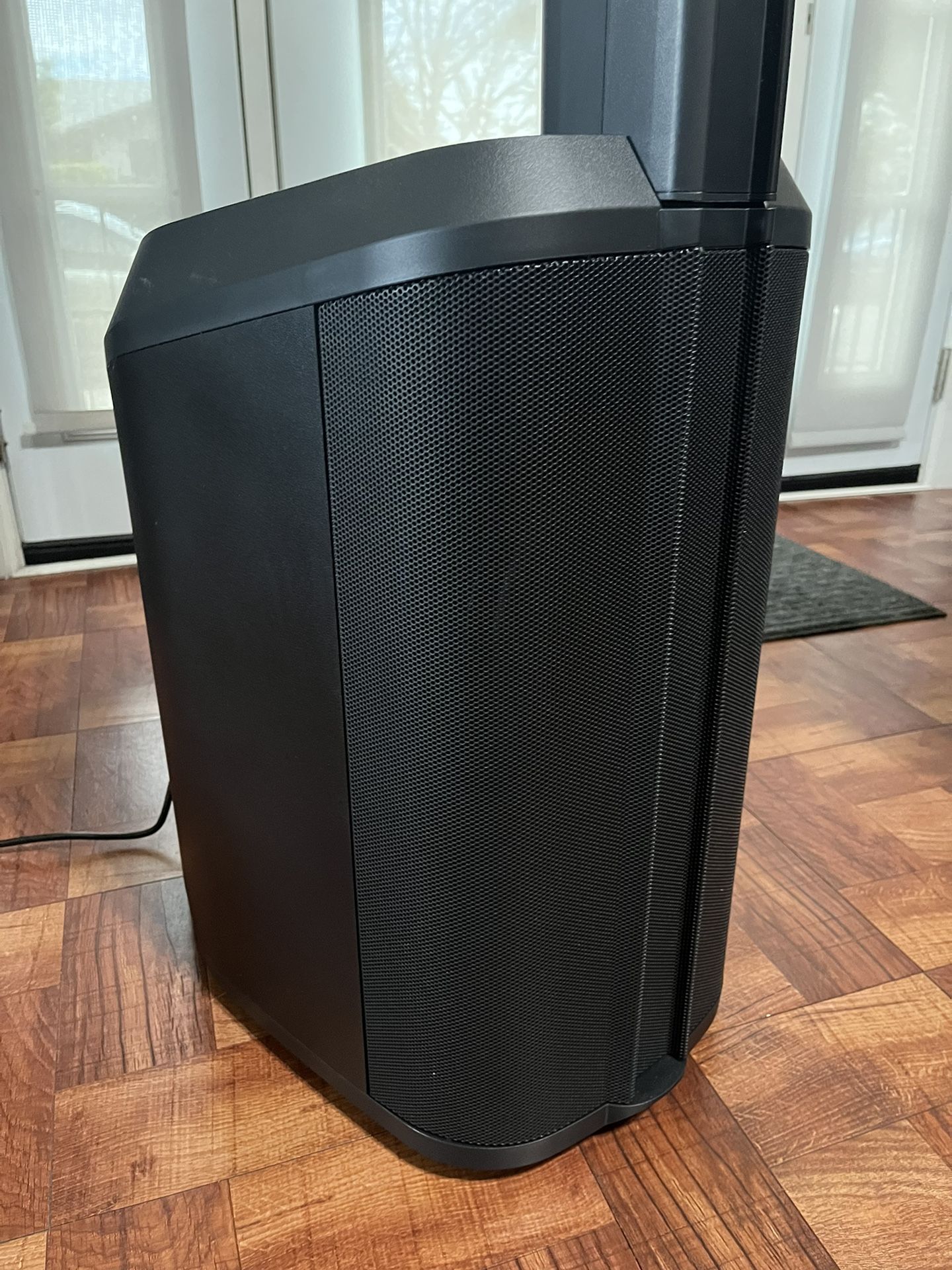 Bose L1 Pro 8 for Sale in Chino, CA - OfferUp