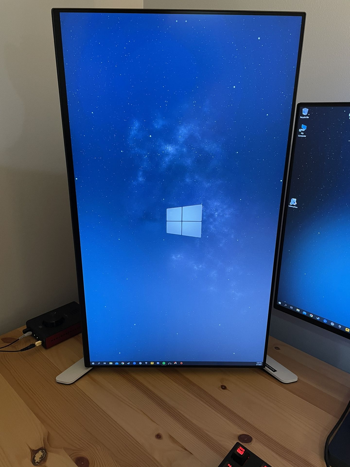 Alienware AW2721D 1440p 240Hz IPS 1ms G-Sync Ultimate HDR for Sale in ...