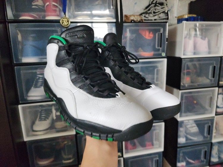 Jordan Seattle 10s Sz 12 for Sale in Tacoma, WA - OfferUp