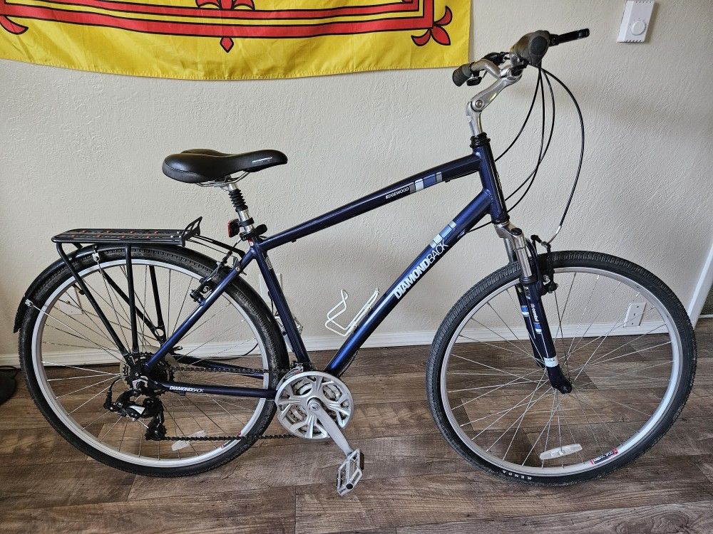 Diamondback Hybrid 19 Inch Bike for Sale in Tacoma, WA - OfferUp