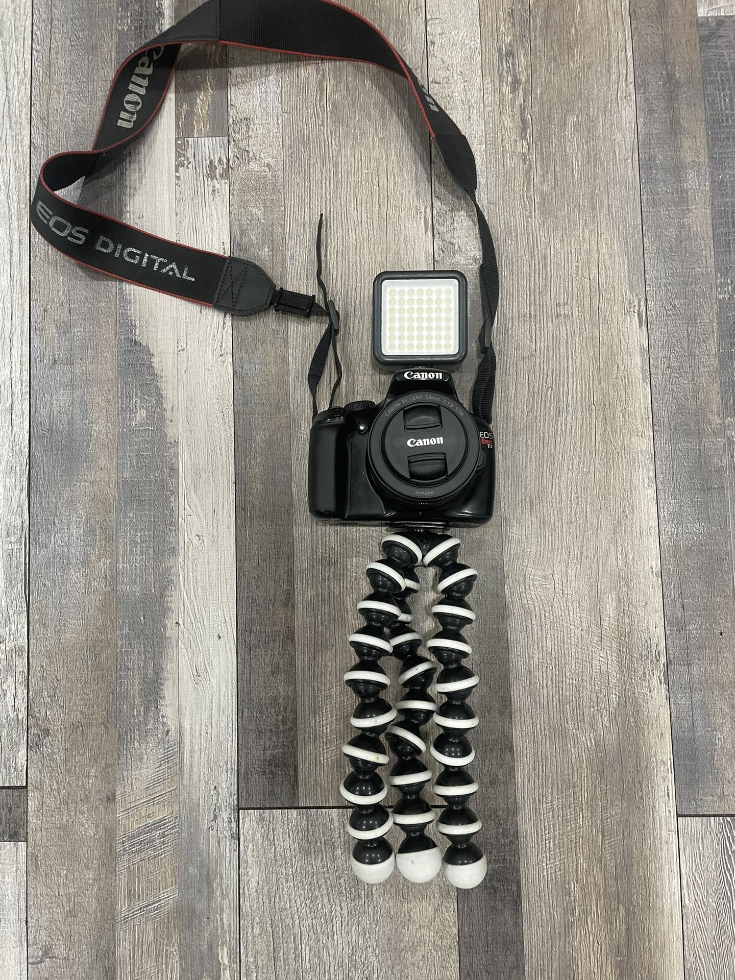 Canon Rebel T3 Camera for Sale in Glendale, AZ - OfferUp