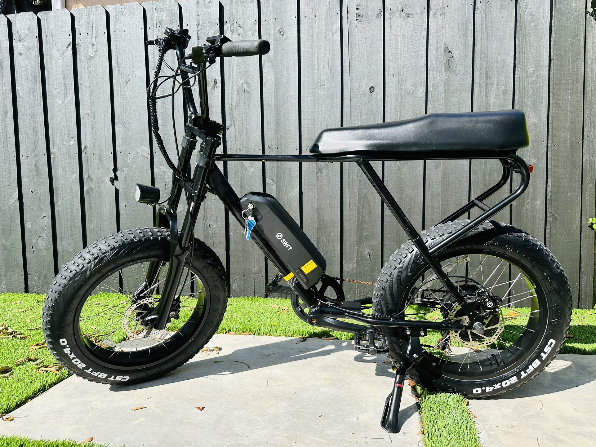SWFT Zip Electric Bike In Great Condition for Sale in Miami, FL - OfferUp