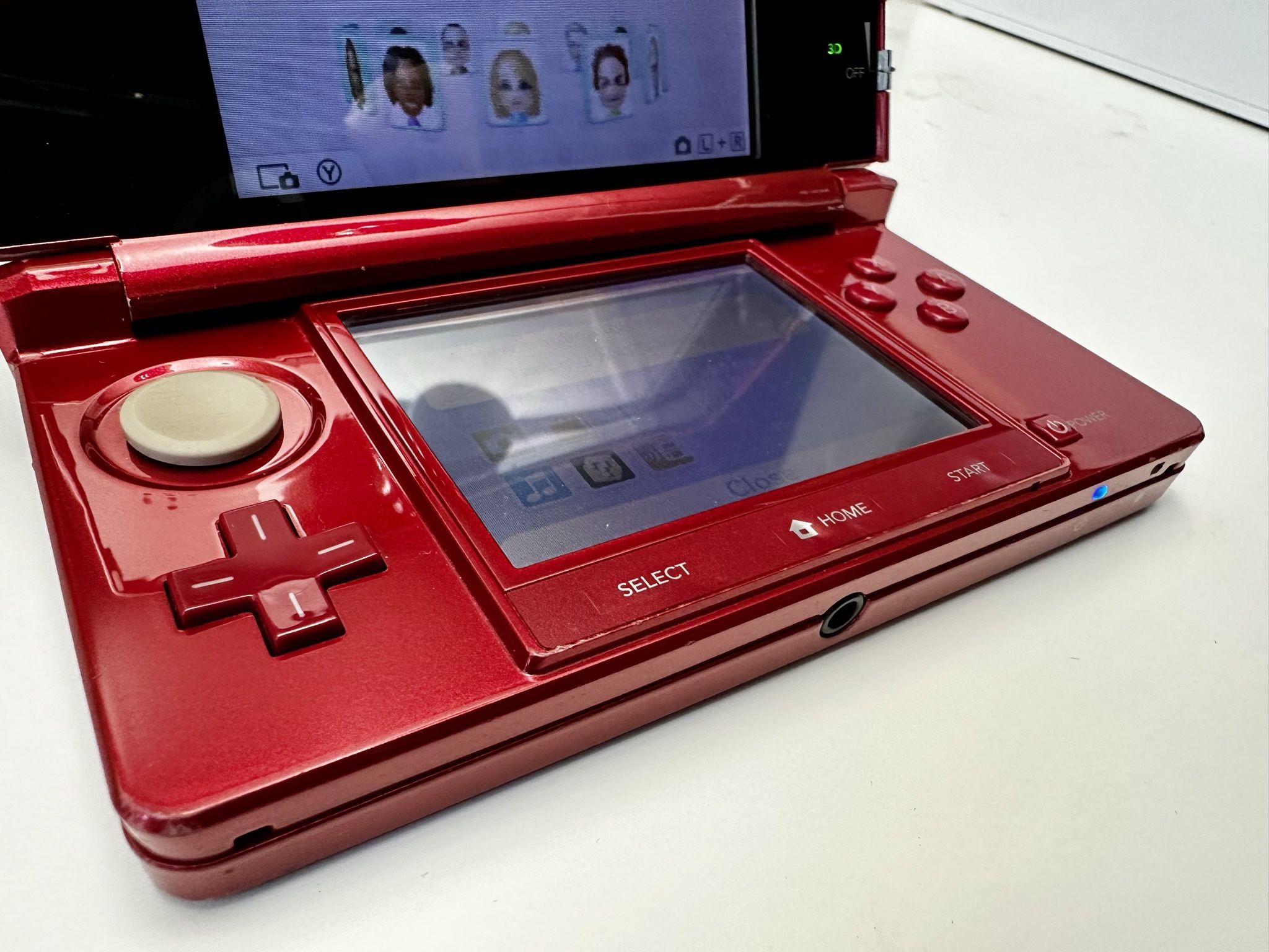 3ds Flame Red
