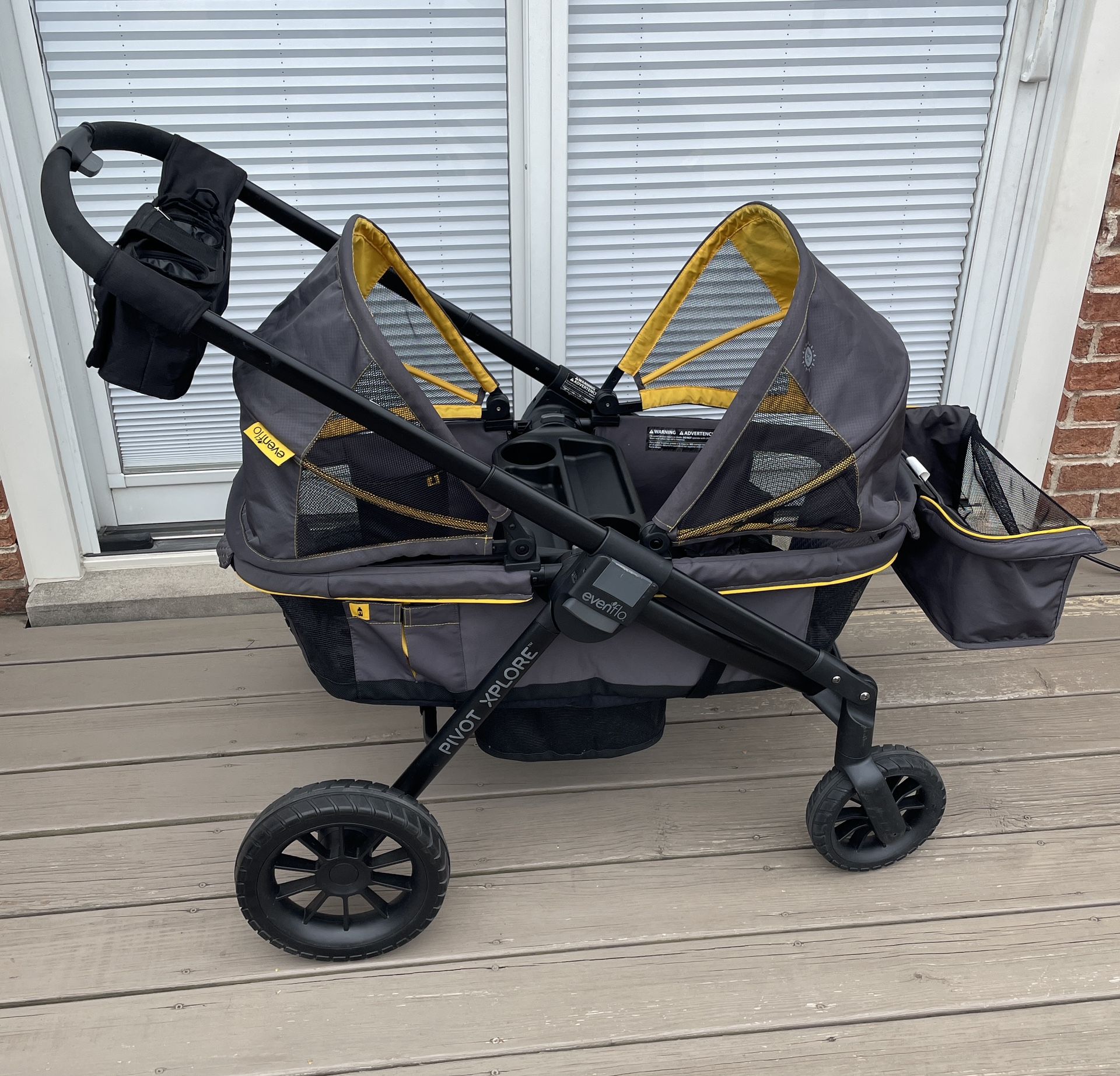 Evenflo Pivot Xplore All-Terrain Double Wagon Stroller in Adventurer ...