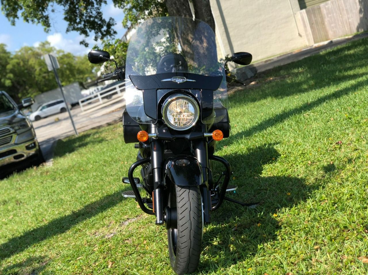 2014 SUZUKI BOULEVARD C90 BOSS for Sale in Sunny Isles Beach, FL - OfferUp