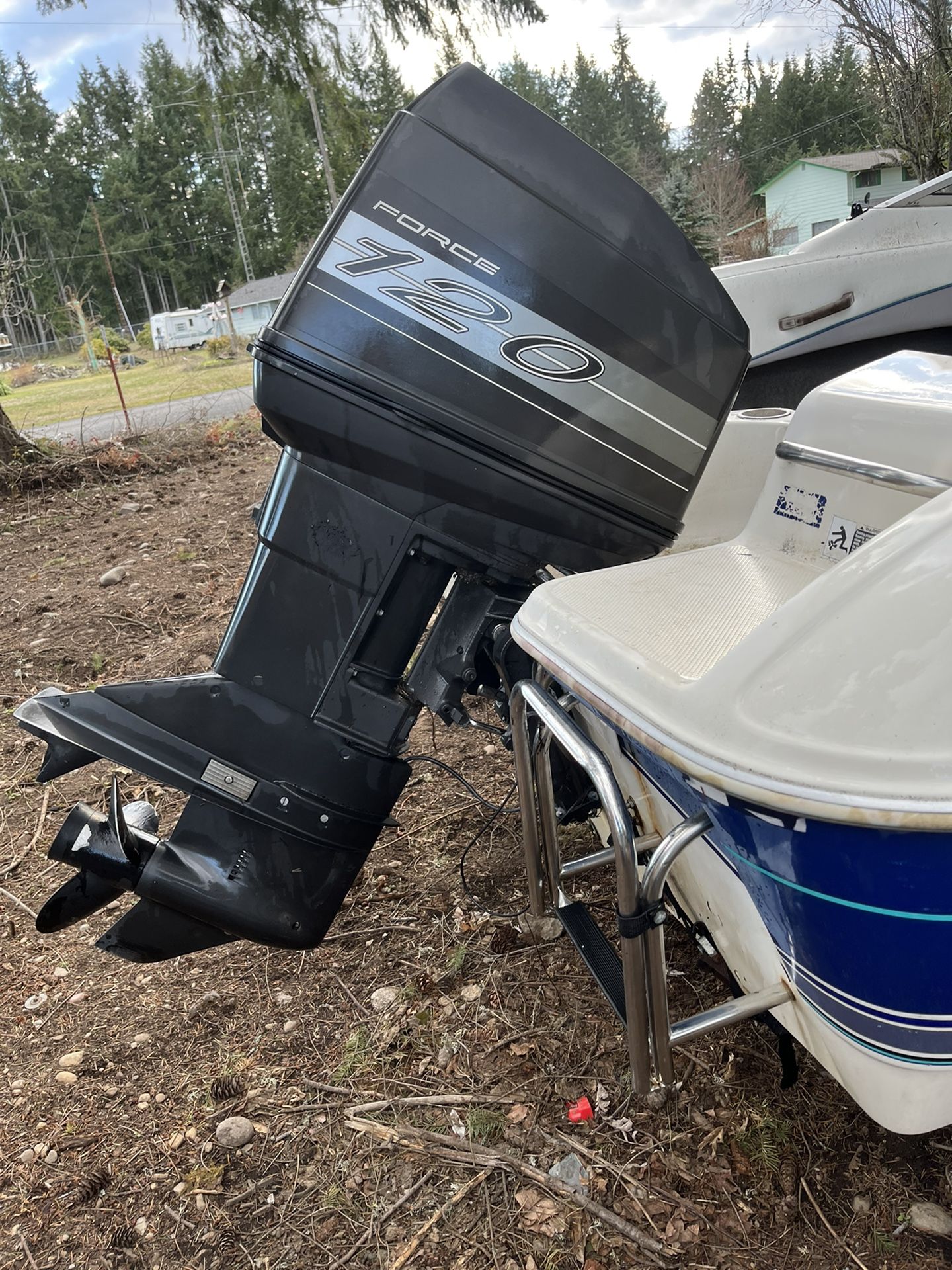 17 Ft Bayliner Capri Open now for Sale in Tacoma, WA - OfferUp