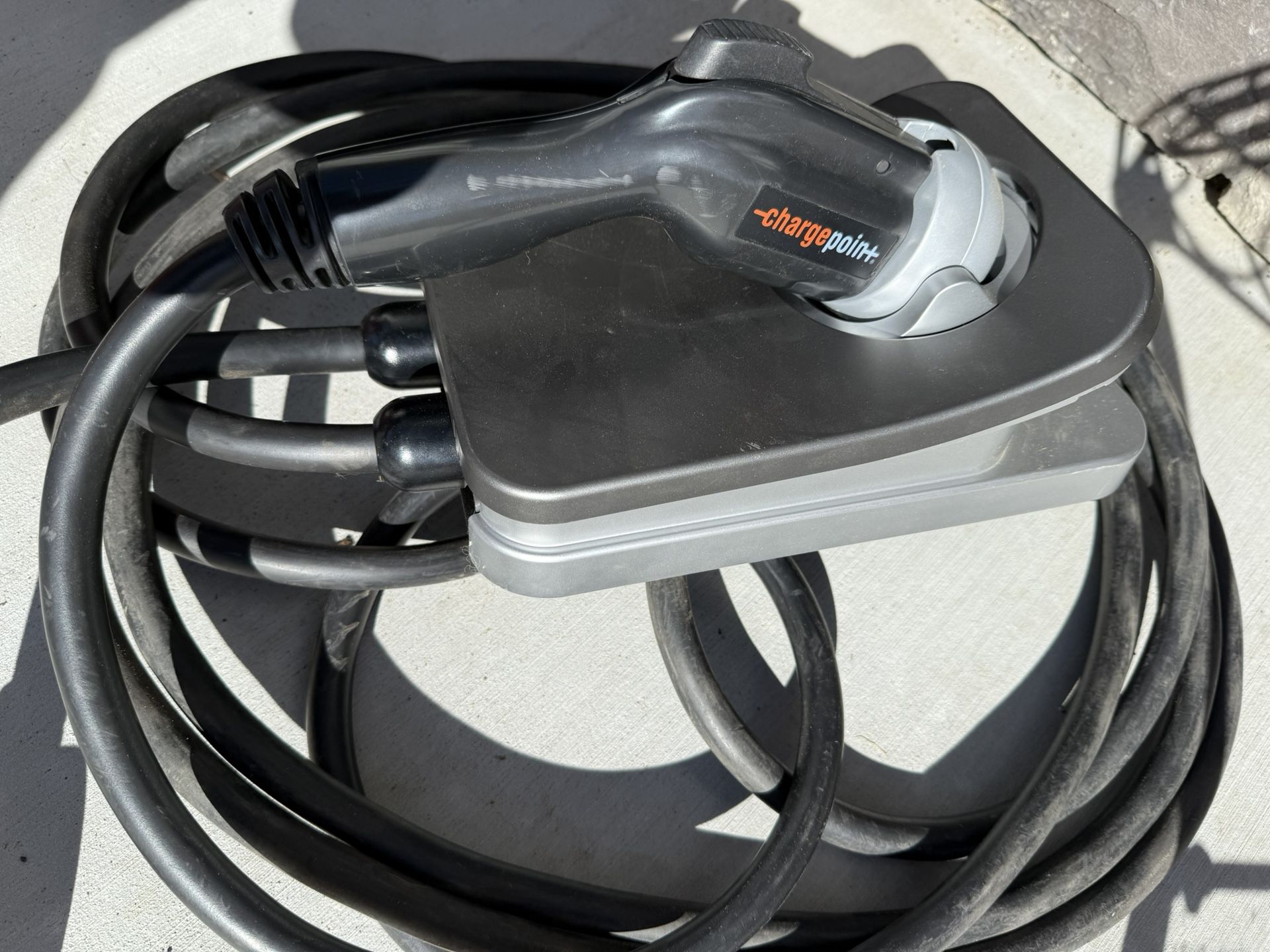 ChargePoint EV Level 2 Charger for Sale in Claremont, CA - OfferUp