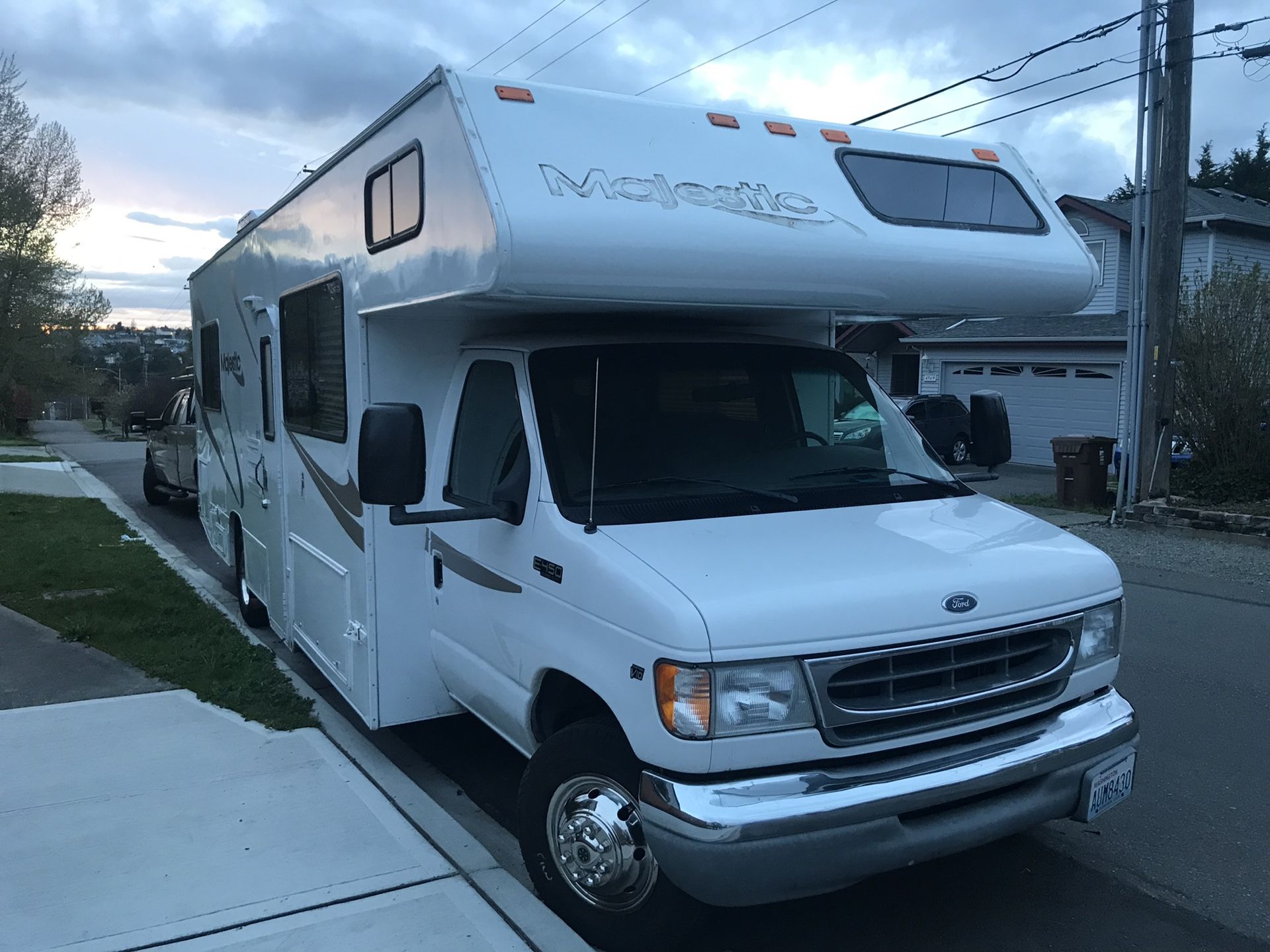 2001 majestic rv for Sale in Tacoma, WA - OfferUp