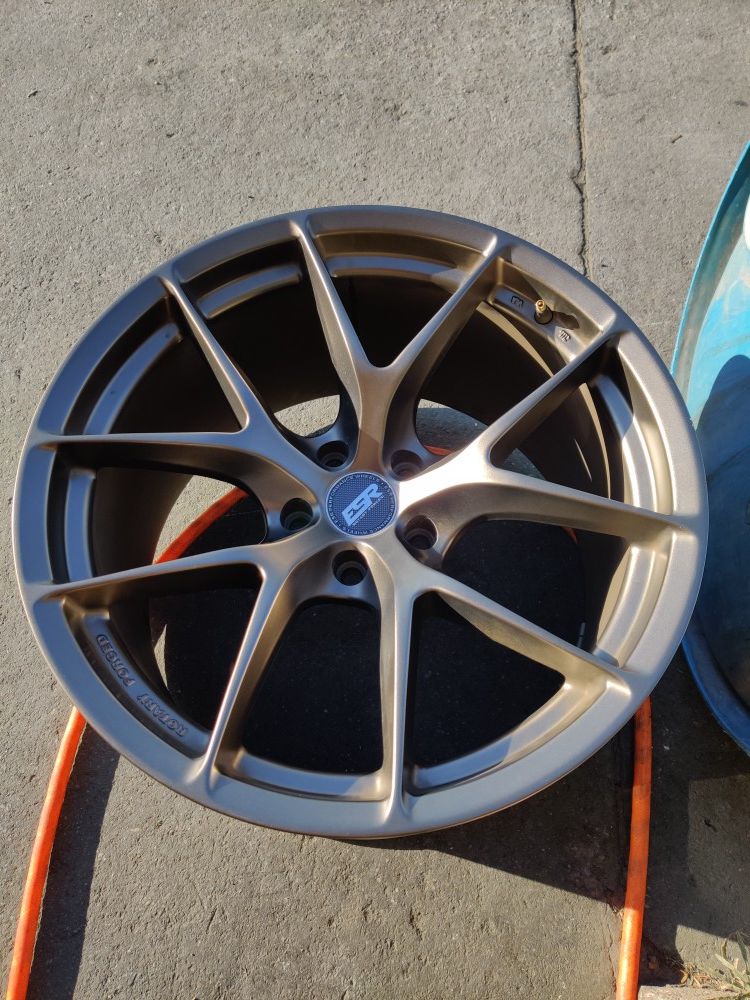 ESR RF2 19x10.5 ET22 Bronze 5x114.3 for Sale in Glendora, CA - OfferUp