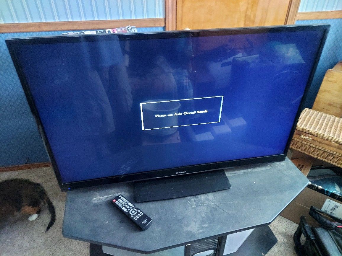 42 In Sharp Flat Screen for Sale in Big Bear, CA - OfferUp