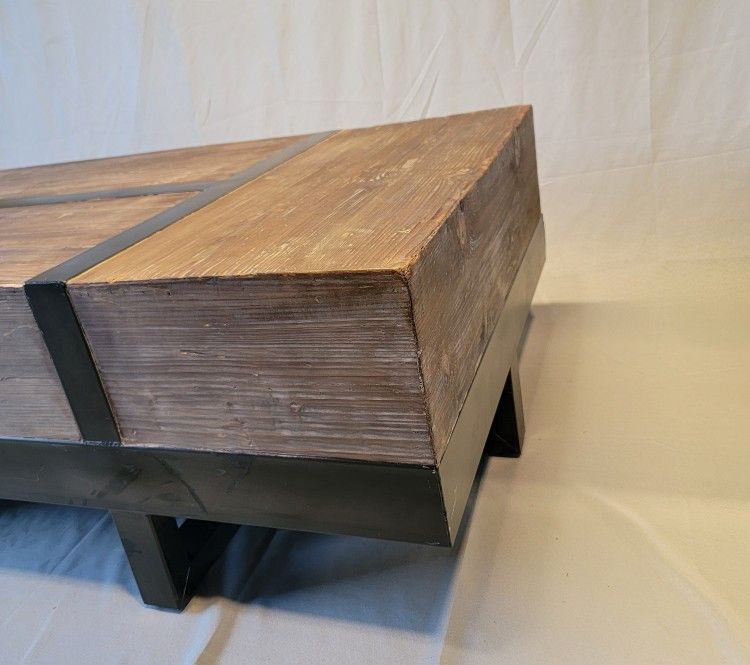 Rustic Wood Metal Banded Coffee Table for Sale in Vancouver, WA - OfferUp