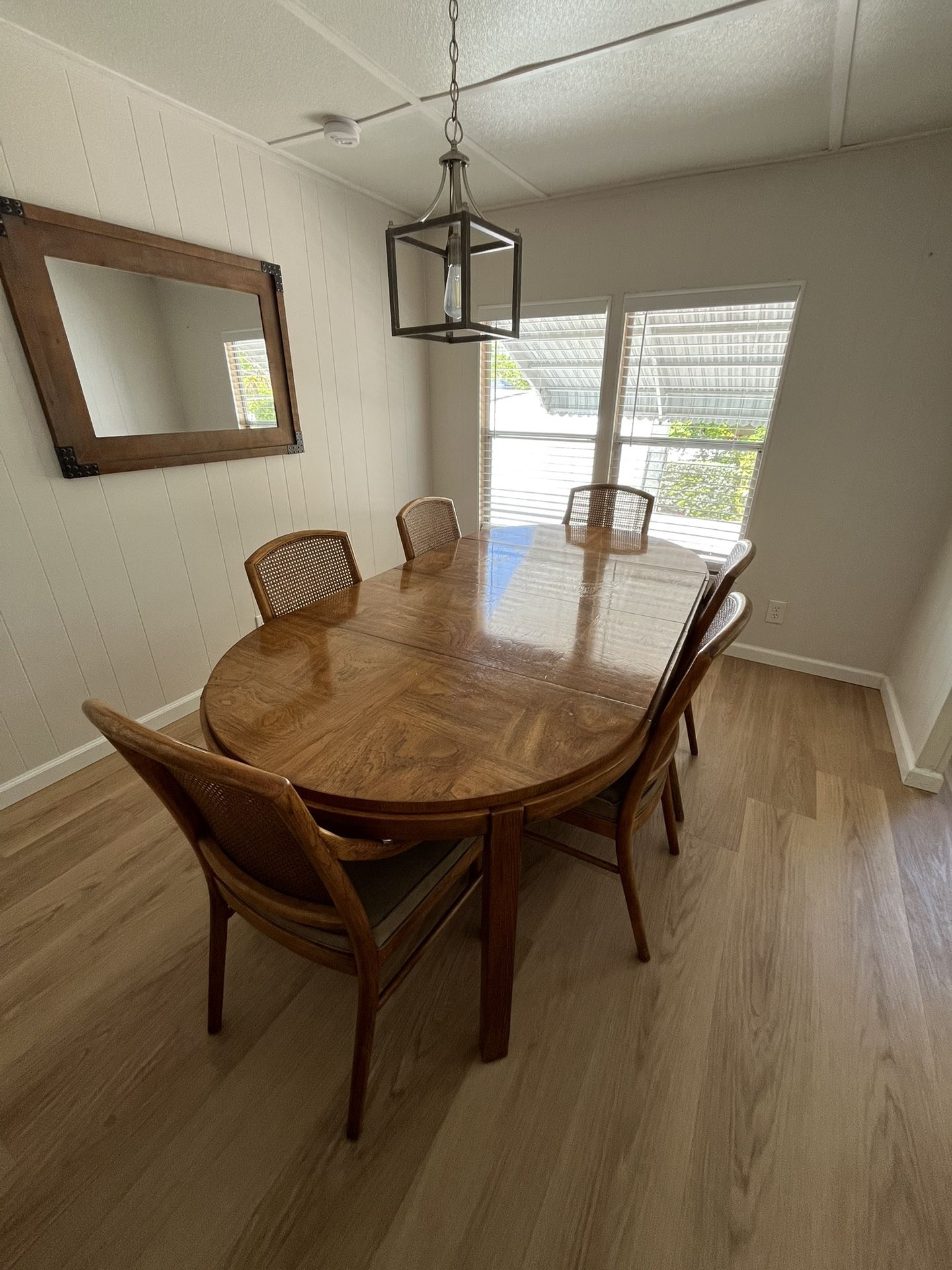 Wood Table And Chairs for Sale in Hialeah, FL - OfferUp
