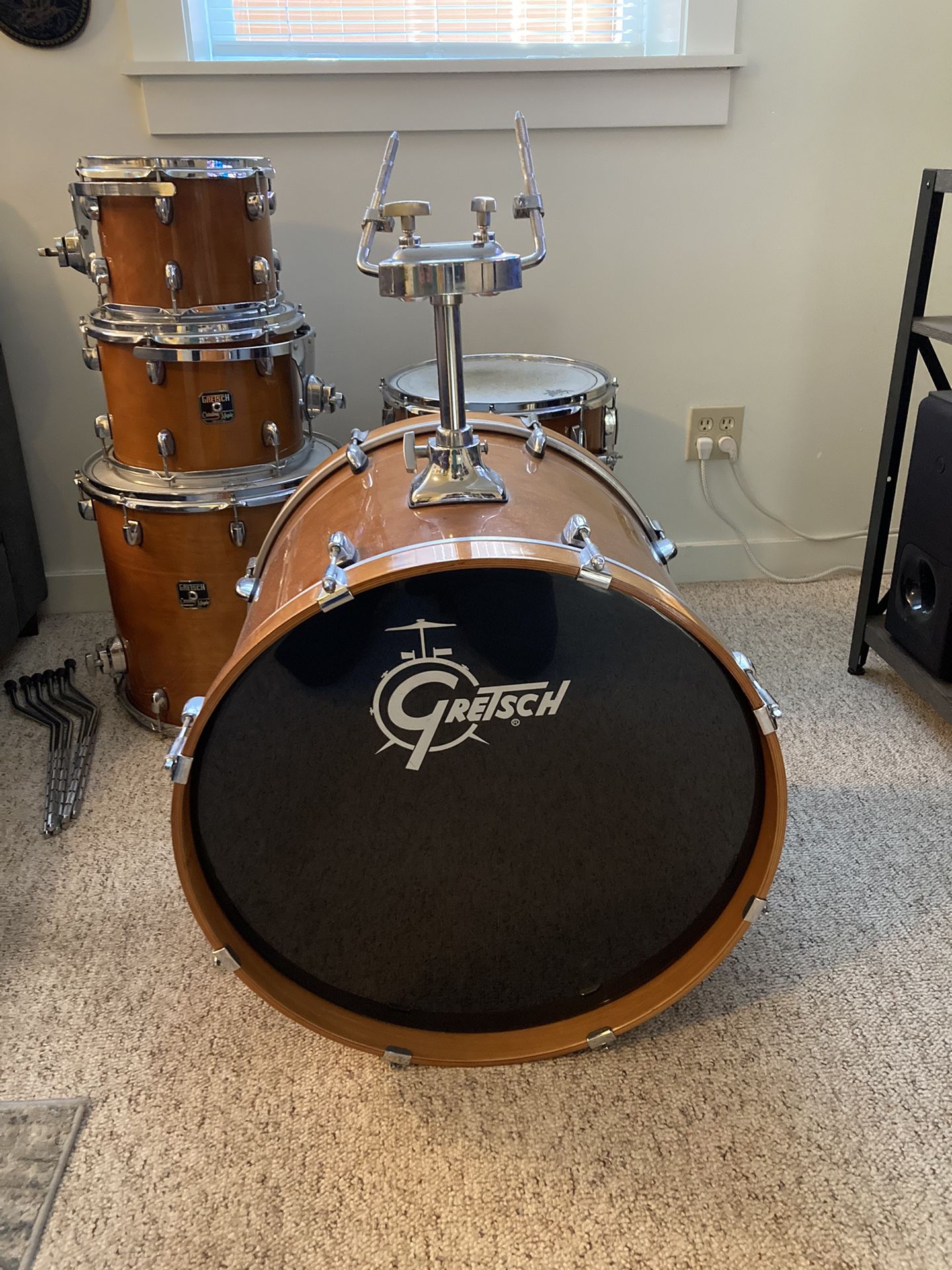 Gretsch Catalina Maple Drum Set W/ Sabian Cymbals and Hardware for Sale in Seattle, WA - OfferUp