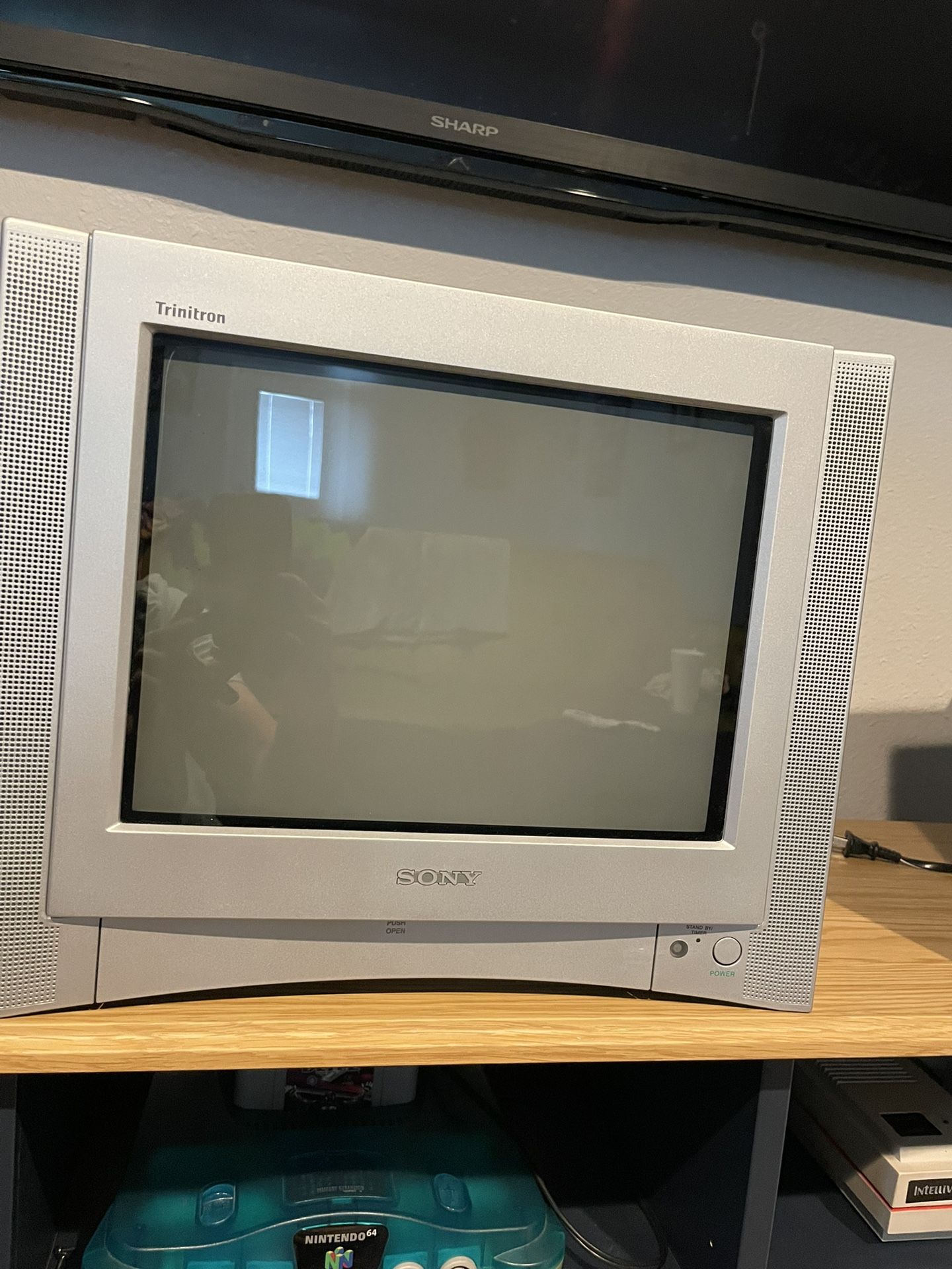 Sony Trinitron 13 Inch CRT for Sale in Tempe, AZ - OfferUp