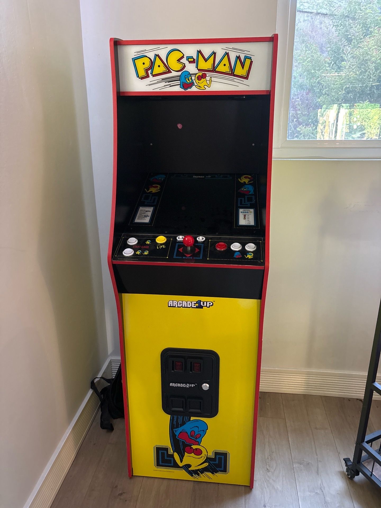PAC Man Arcade Machine for Sale in Los Angeles, CA - OfferUp