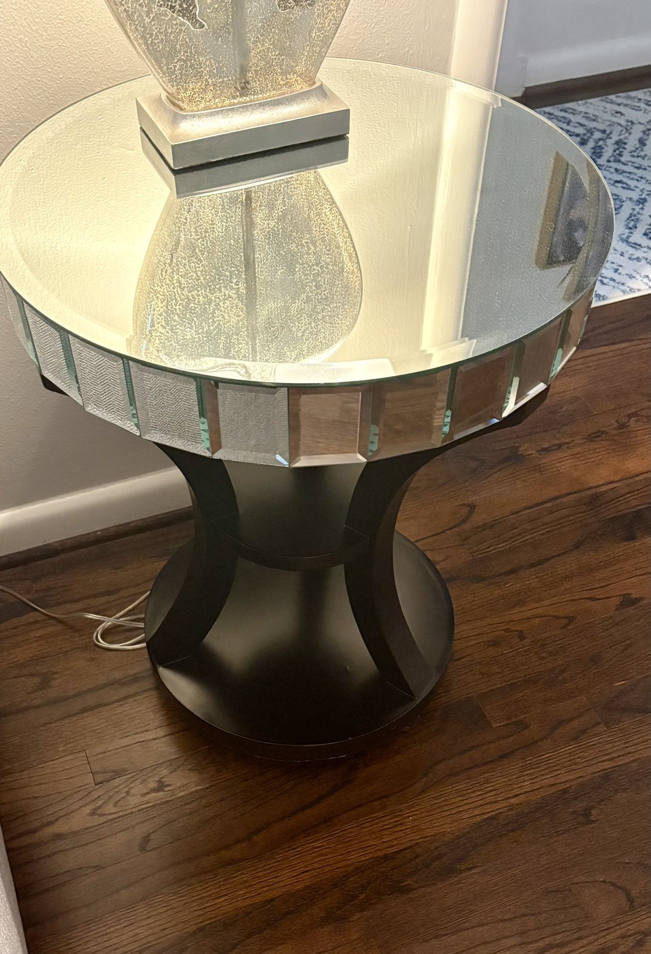 Set Of Mirrored Tables for Sale in Dallas, TX - OfferUp