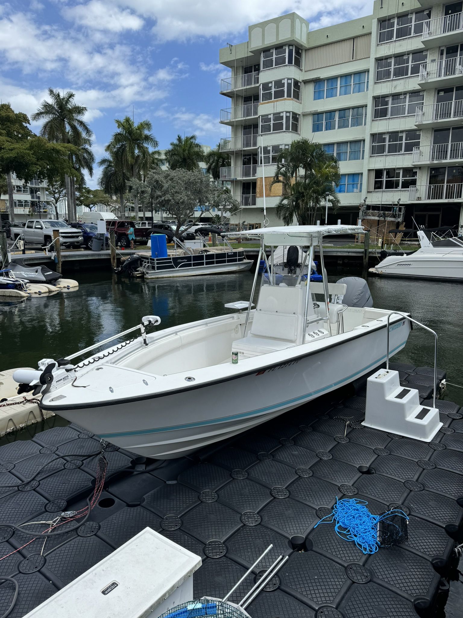 2014 Contender 21 open for Sale in Sunny Isles Beach, FL - OfferUp