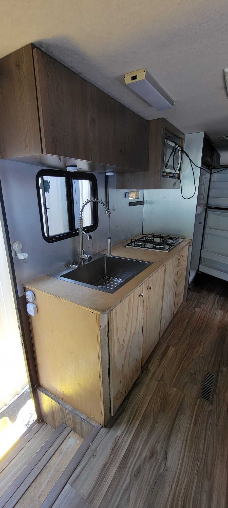 92 damon challenger for Sale in Mount Pleasant, SC - OfferUp