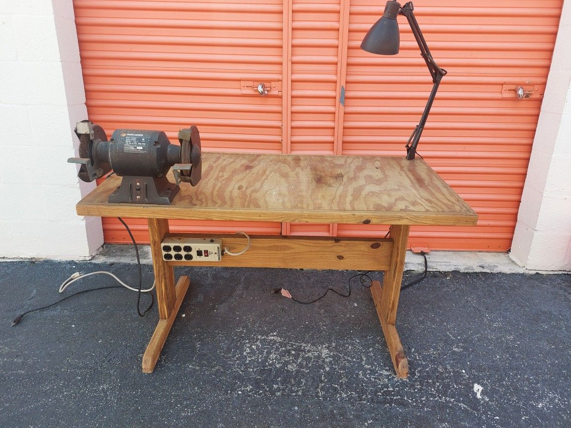 Solid Wood Work Bench, Includes Black & Decker Bench Grinder for Sale ...