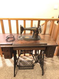 Antique 1910 Red Eye Model 66 Singer Treadle Sewing Machine 5 Drawer ...