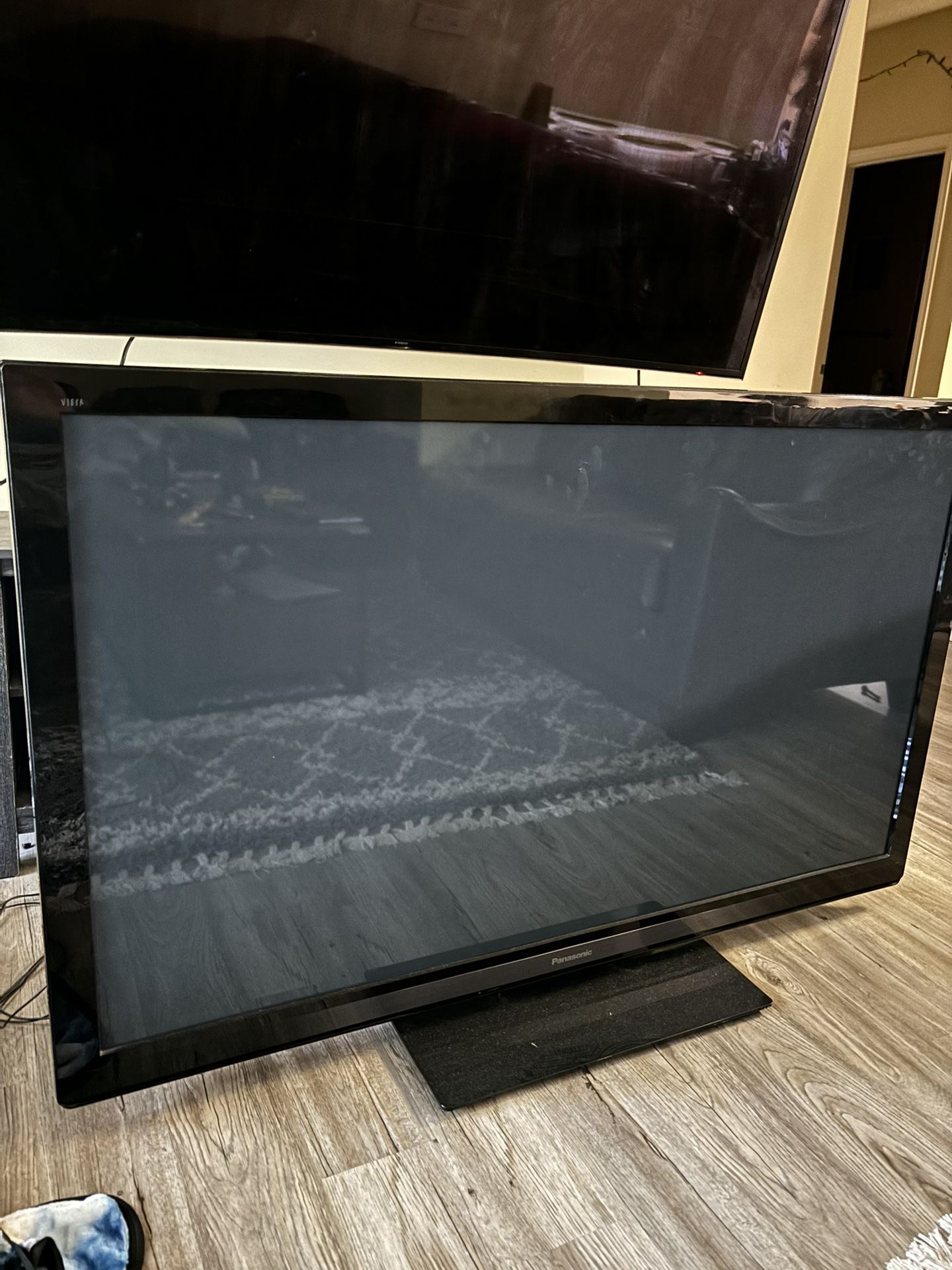 60 " Panasonic TV for Sale in Mount Pleasant, SC - OfferUp